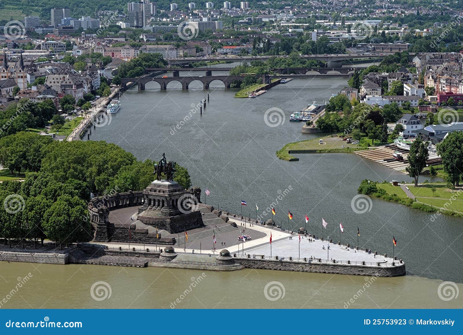 Deutsche Ecke (Deutsches Eck) in Koblenz, Deutschland Stockbild - Bild ...