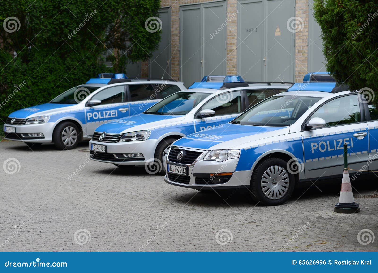 Deutsche Polizei redaktionelles foto. Bild von gerechtigkeit - 85626996