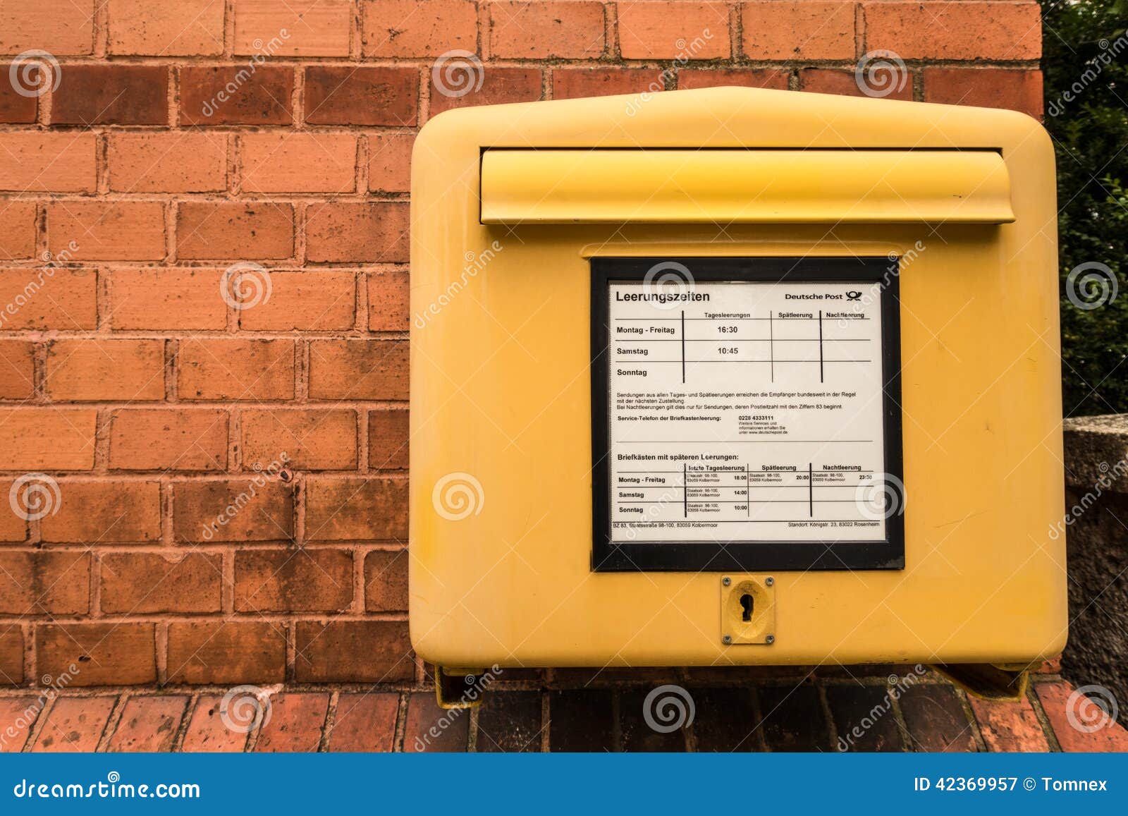 Deutsche Post mailbox editorial photography. Image of yellow - 42369957