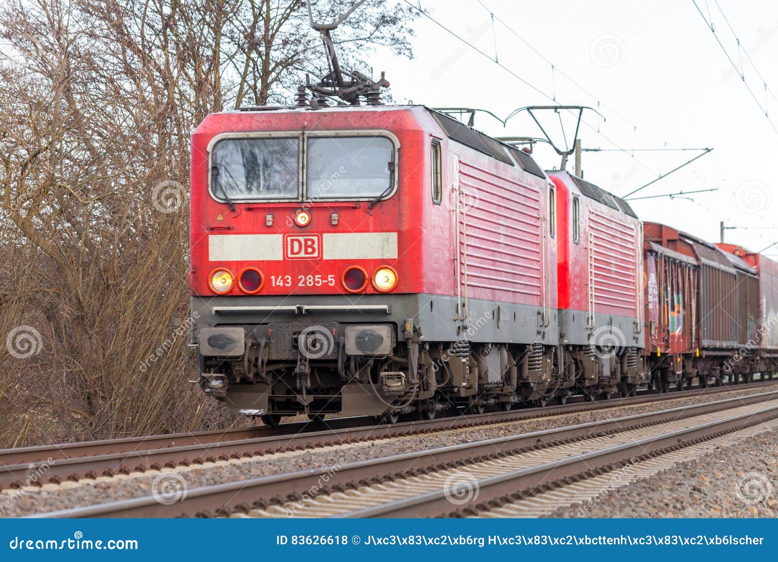 Deutsche Schiene, Zug Klasse 143 DBs Deutsche Bahn Mit Waren ...