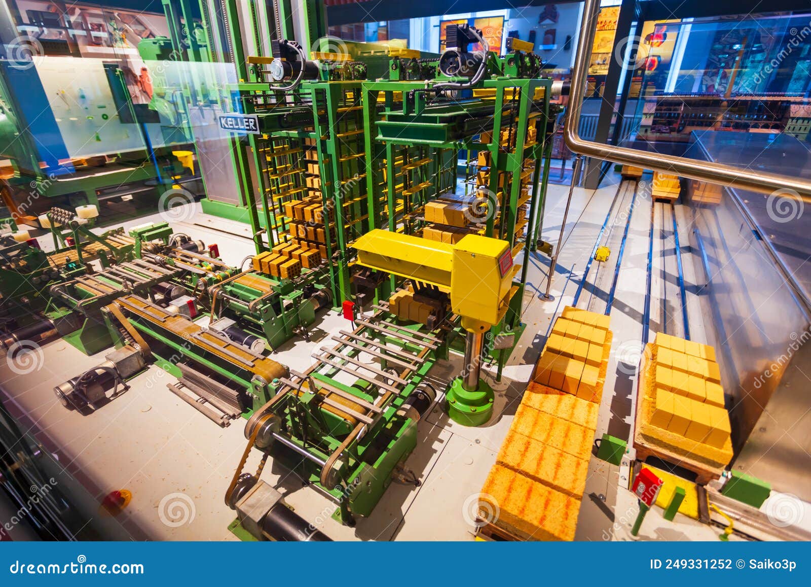 Deutsches Museum or German Museum in Munich Editorial Photography ...