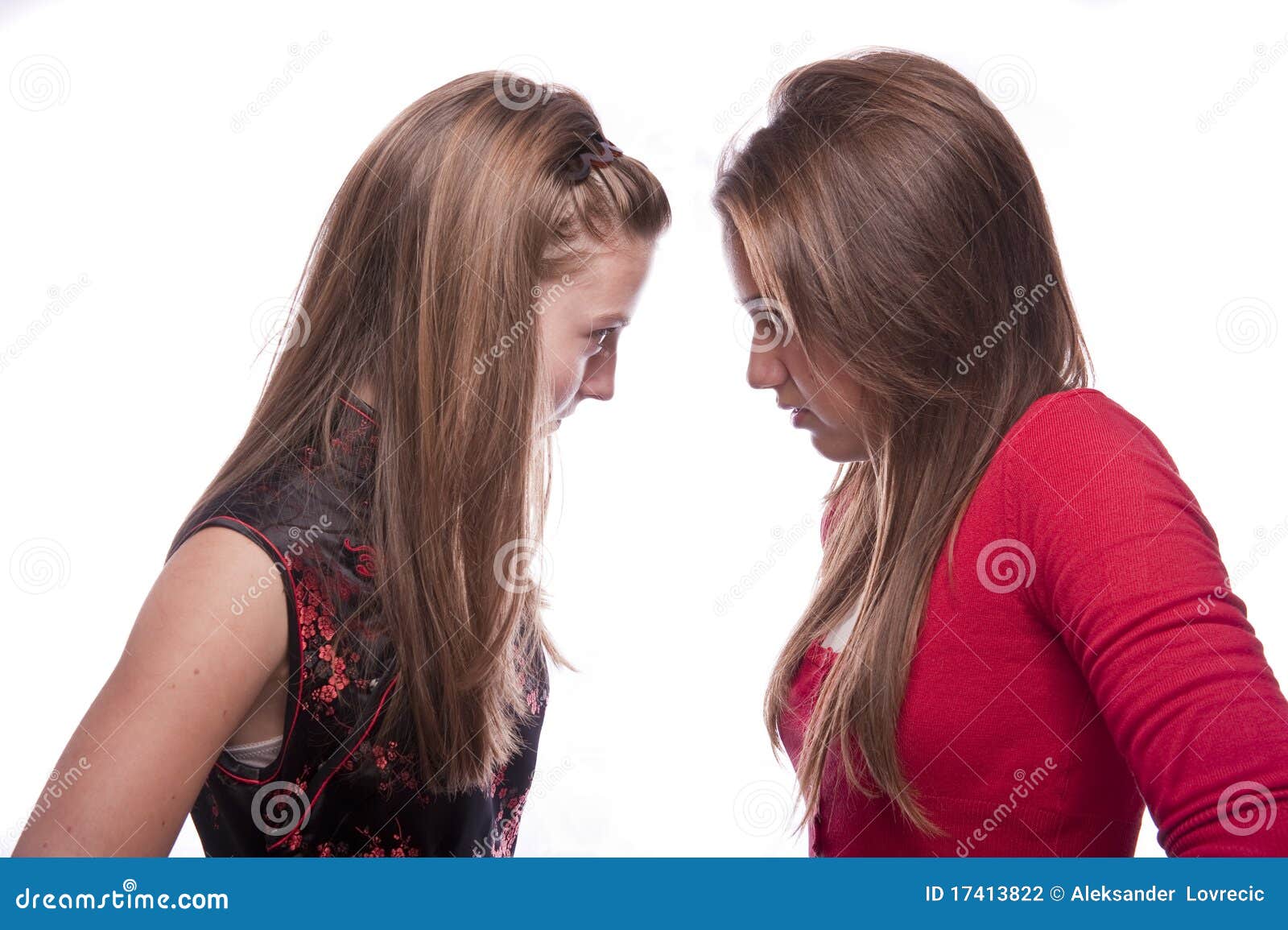 Deux Belles Jeunes Adolescentes Photo stock - Image du caucasien ...