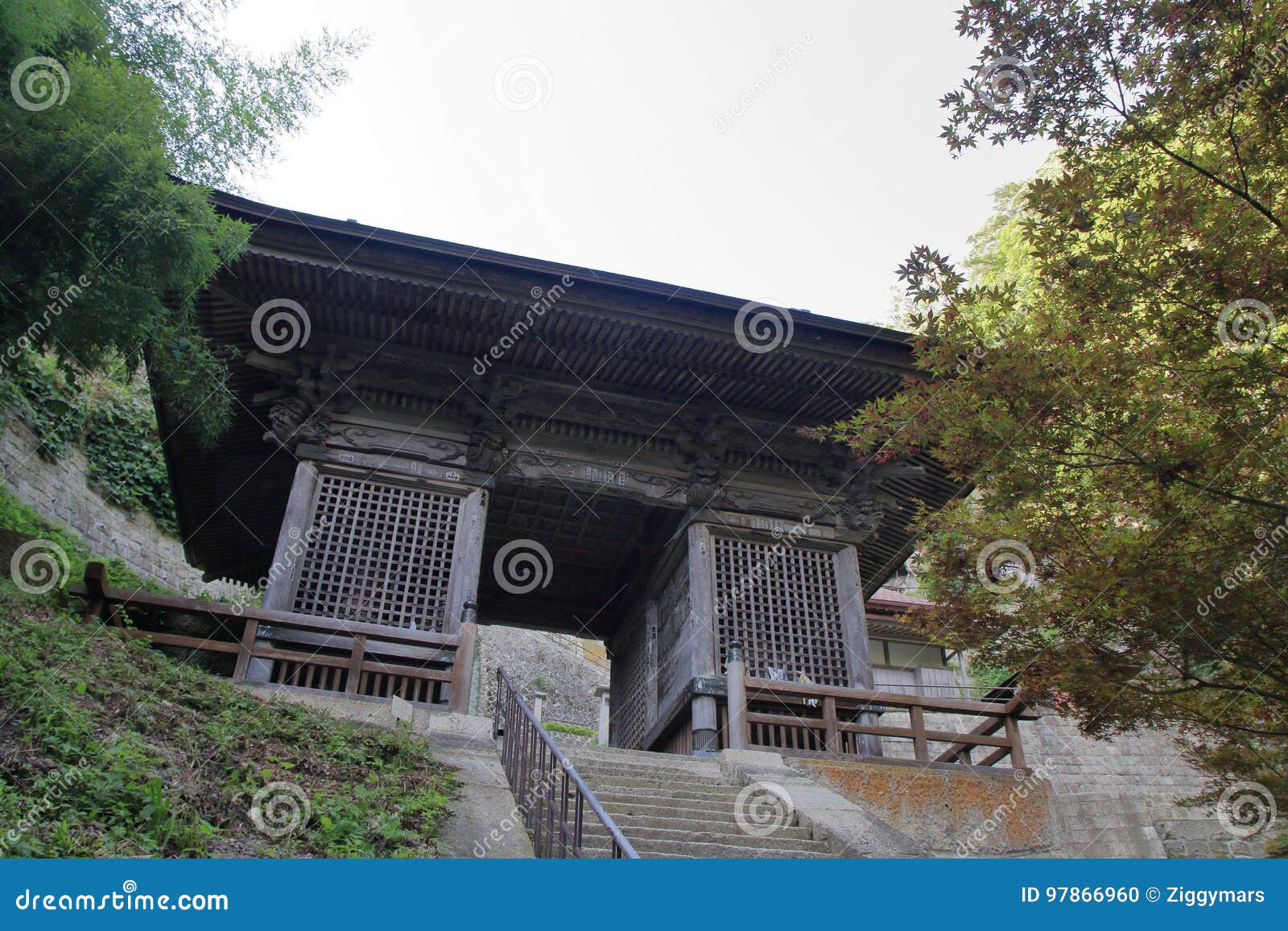 The Nio-mon Deva Gate At Kiyomizu-dera Temple. Kyoto. Japan Editorial ...