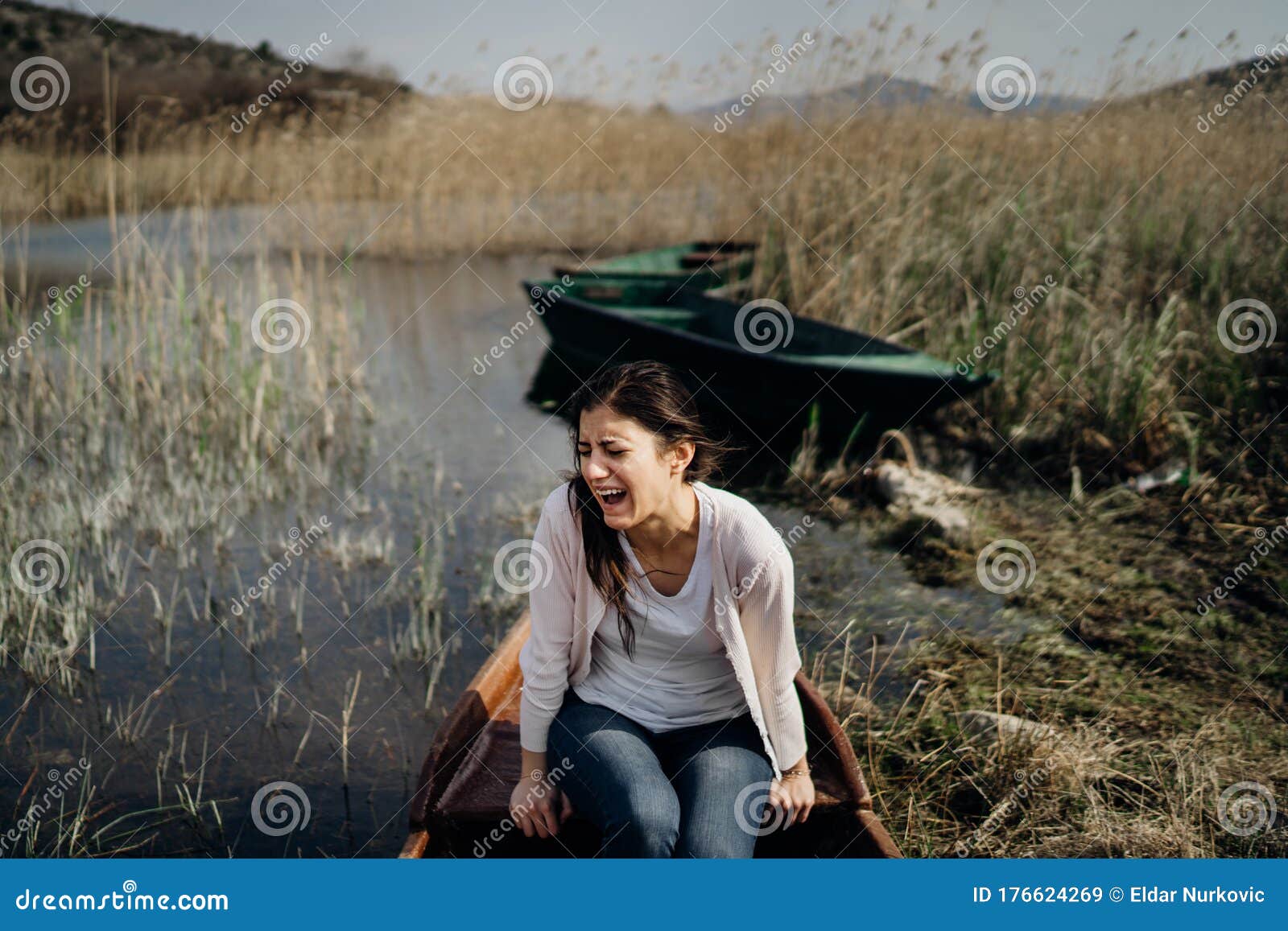 Devastated Crying Woman in Isolation.Psychological Stress of Infectious ... Devastated Crying Woman in Isolation.Psychological Stress of Infectious ...