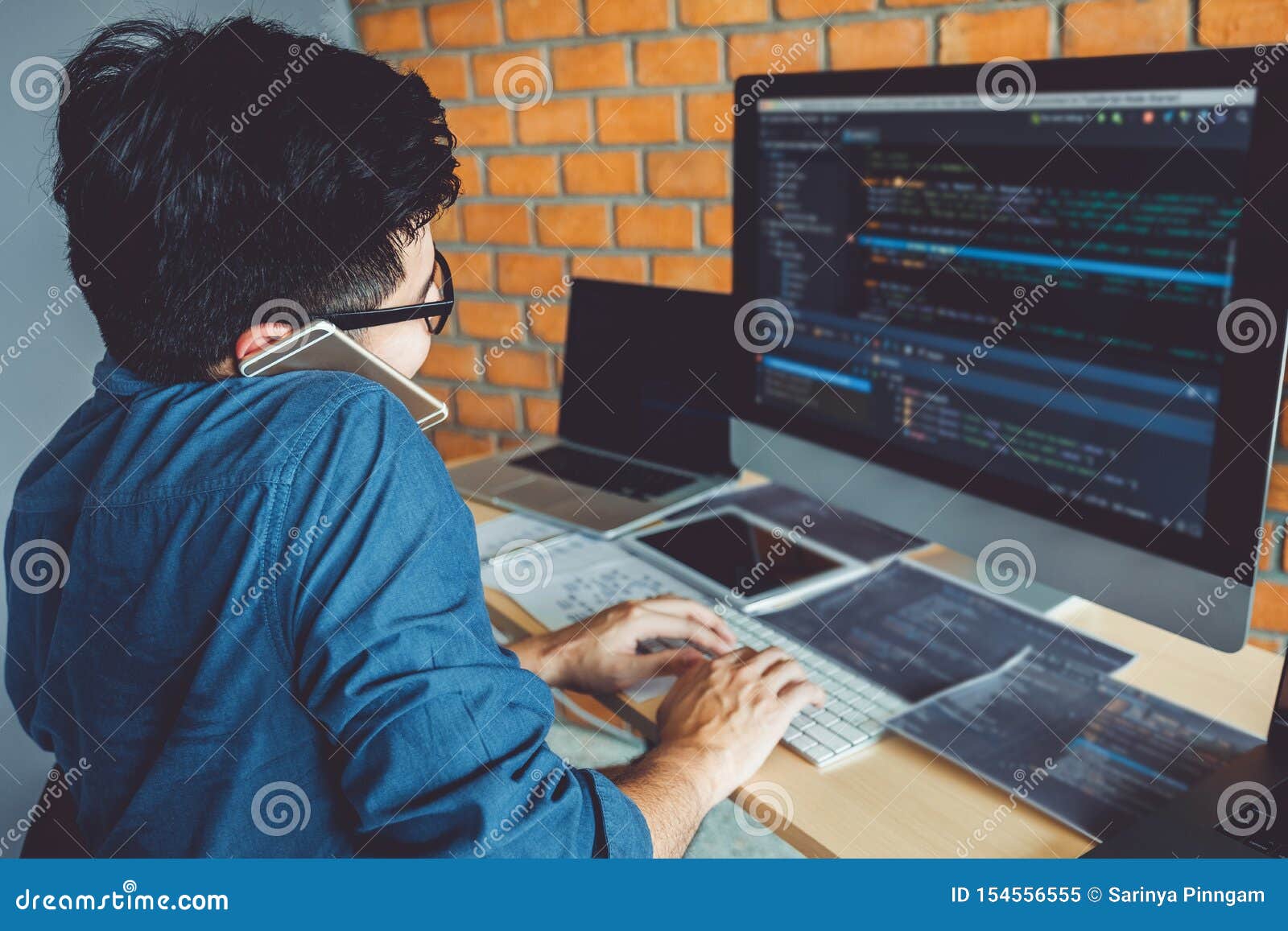 Developing Programmer Development Website Design and Coding ...