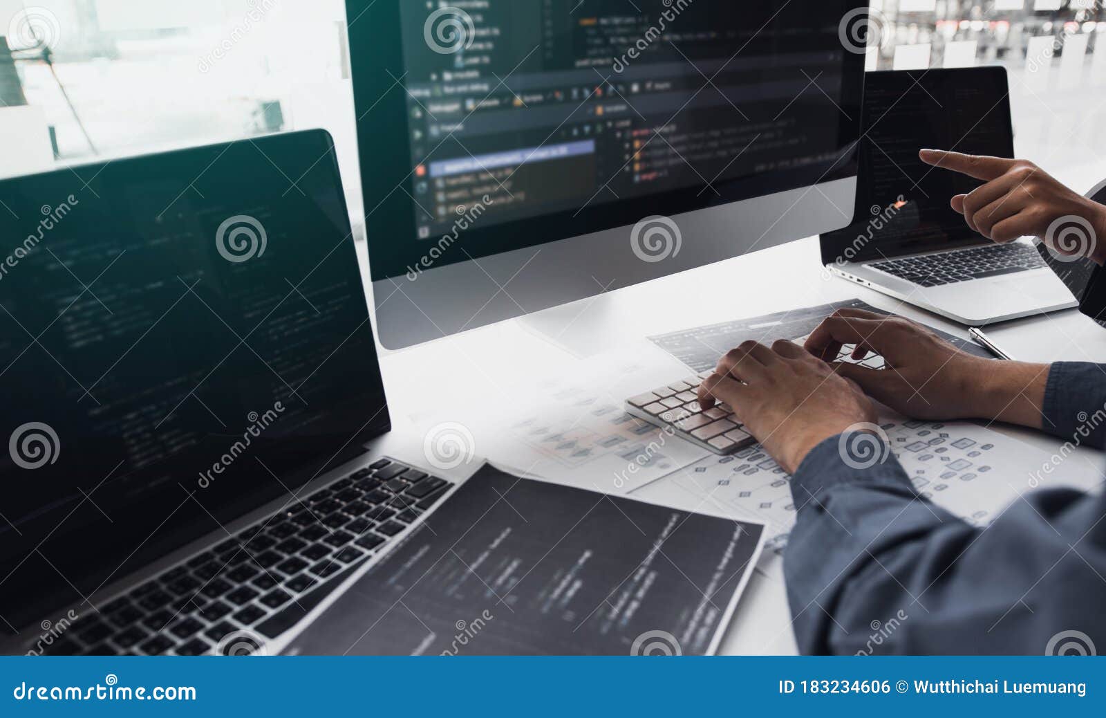 Developing Programming And Coding Technologies Working In A Software Engineers Developing