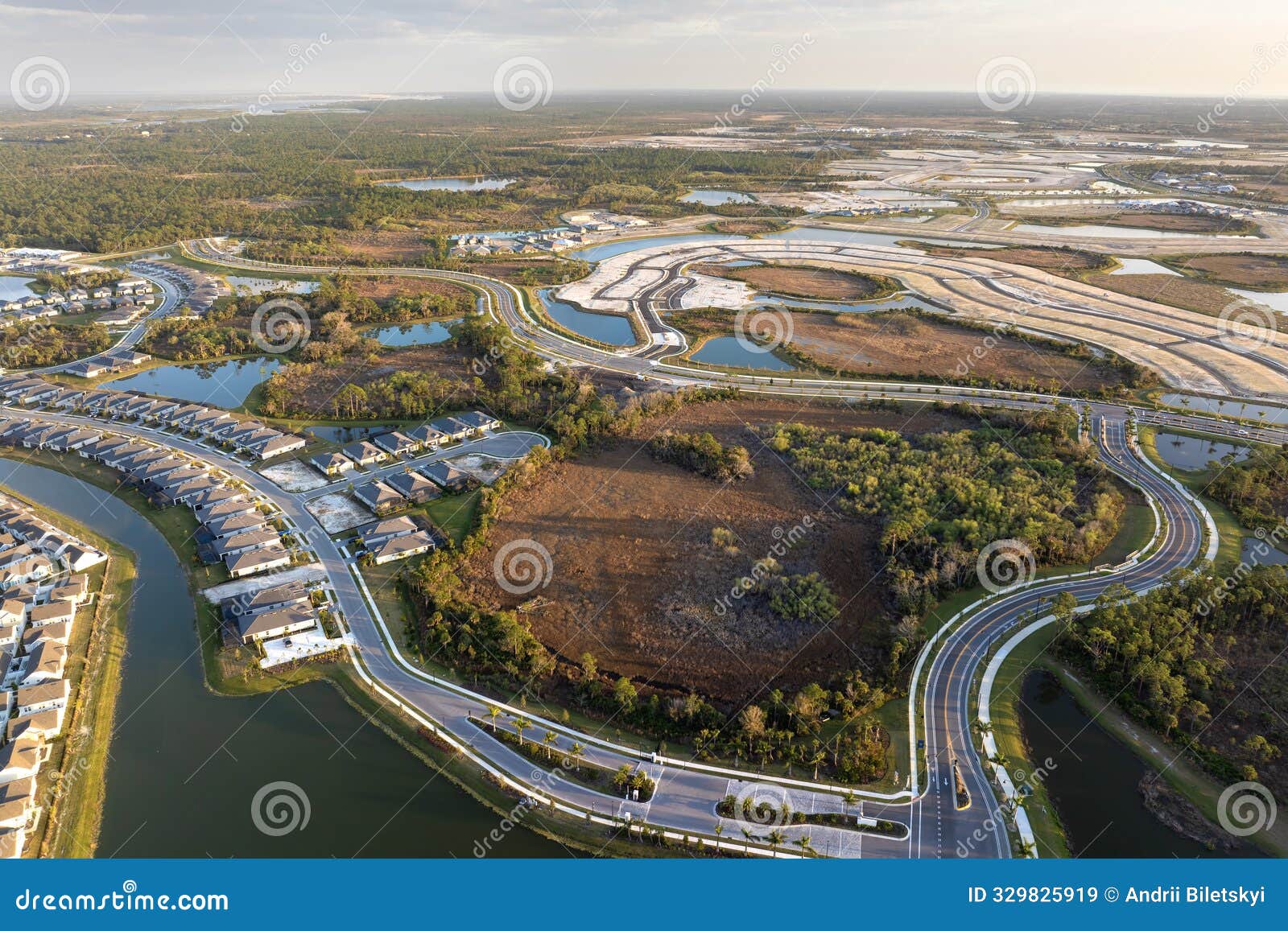 Development of Residential Housing in American Suburbs. Beginning of ...