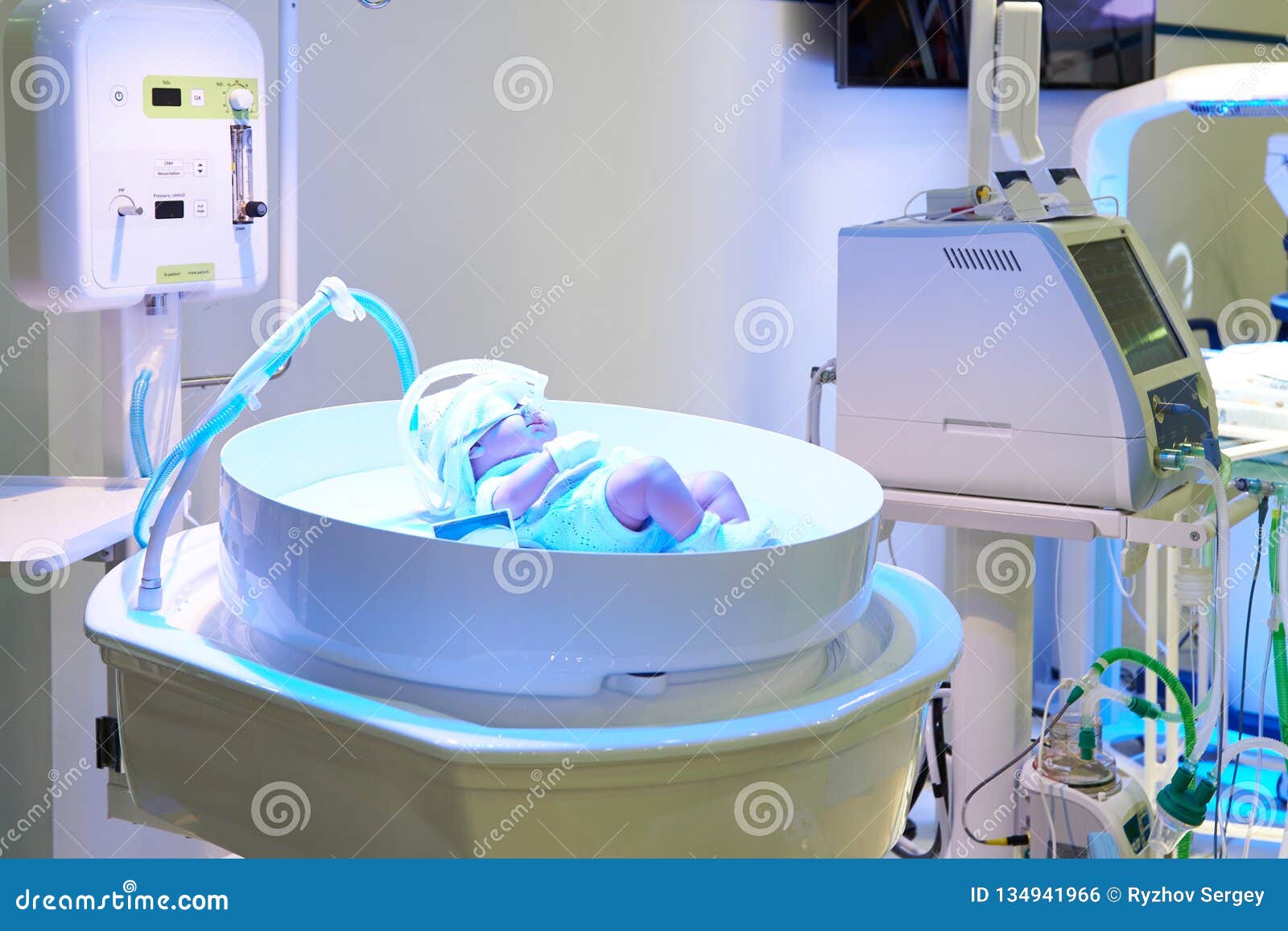 Device of Artificial Ventilation Lungs for Newborn Stock Photo - Image ...