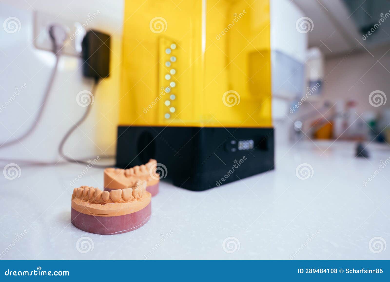 Device for Washing a Dental 3d Print in a Cleaning Solution, and Curing ...
