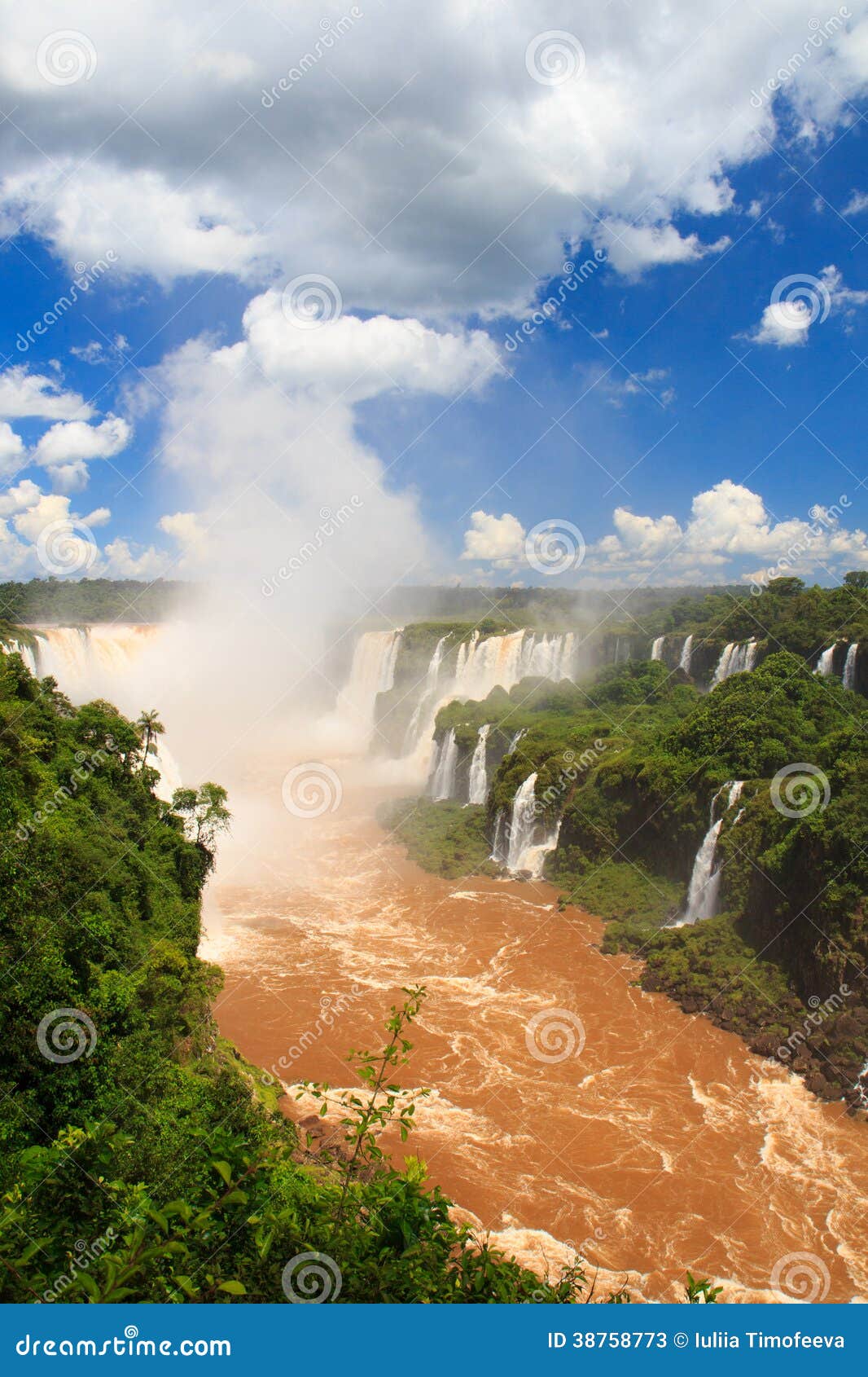 Devil S Throat of Iguazu Falls, Brazil, Argentina Stock Image - Image ...