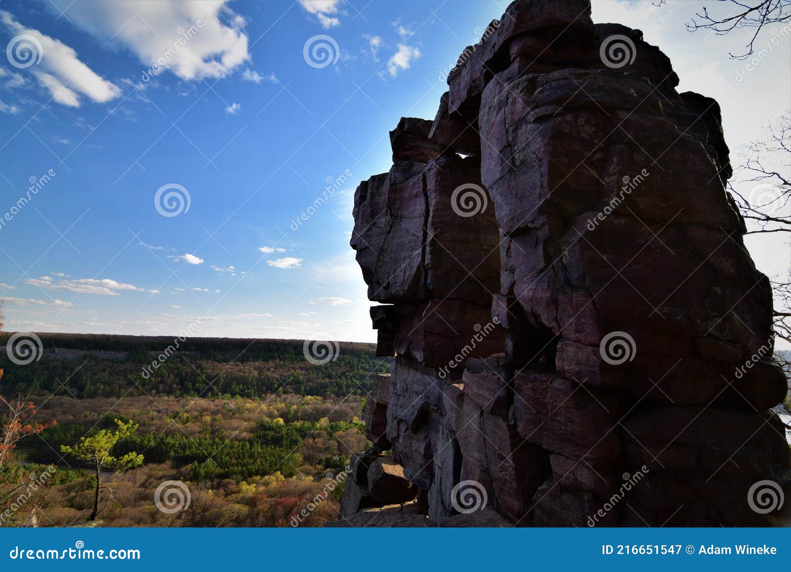 Devils Doorway Rock Formation at Devils Lake State Park Over the Valley ...