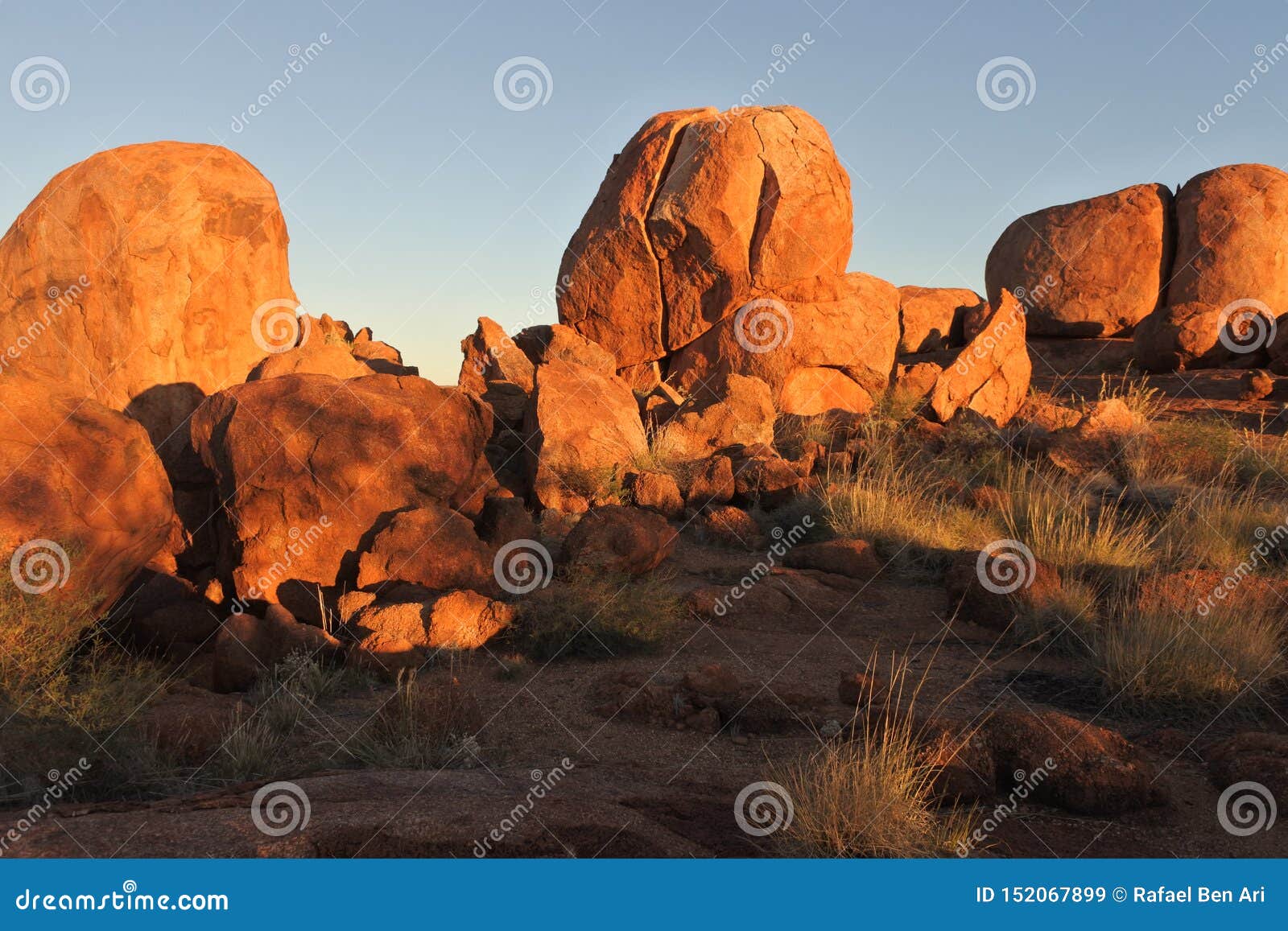 Devils Marbles Karlu Karlu at Sunset in the Northern Territory ...