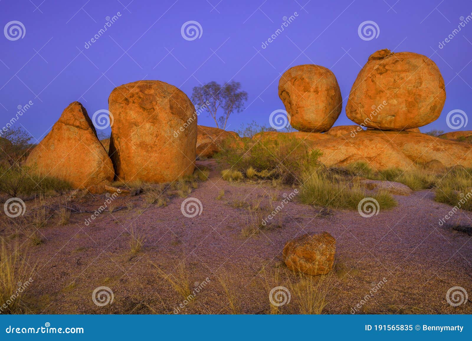 Devils Marbles night stock image. Image of aboriginal - 191565835