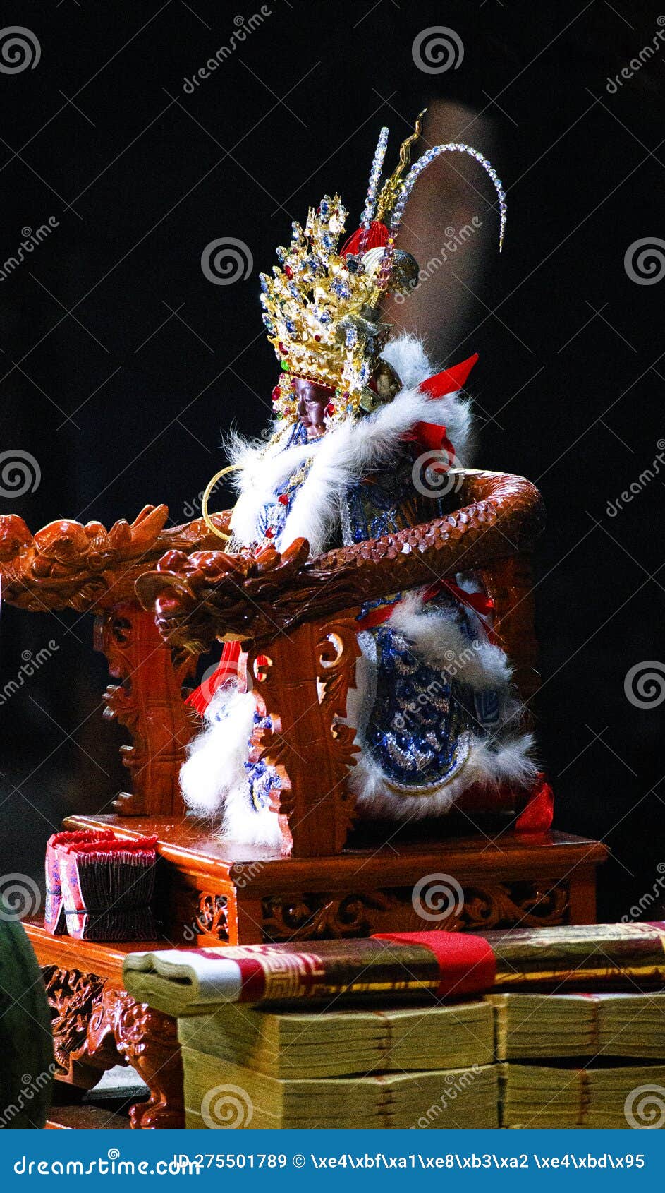 A Devine Statue of Taiwan Traditional God : Sam-tai-zu Stock Image ...