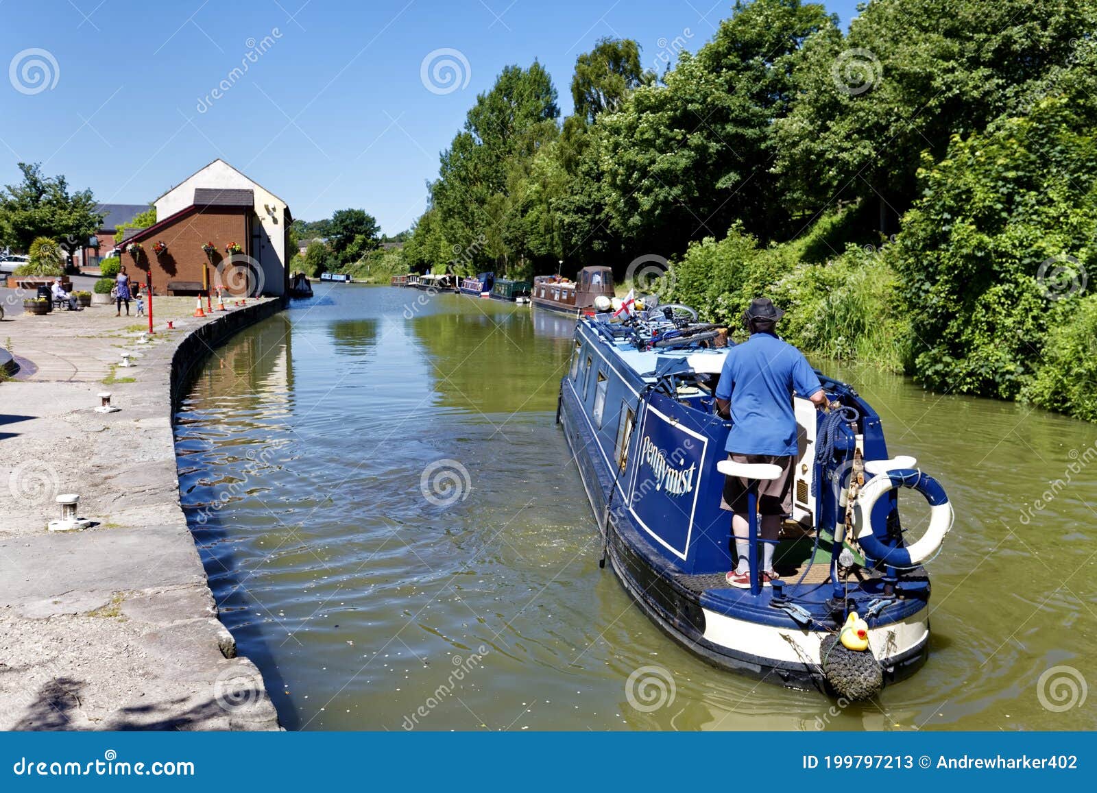 Devizes Wharf, Wiltshire, United Kingdom Editorial Stock Photo - Image ...
