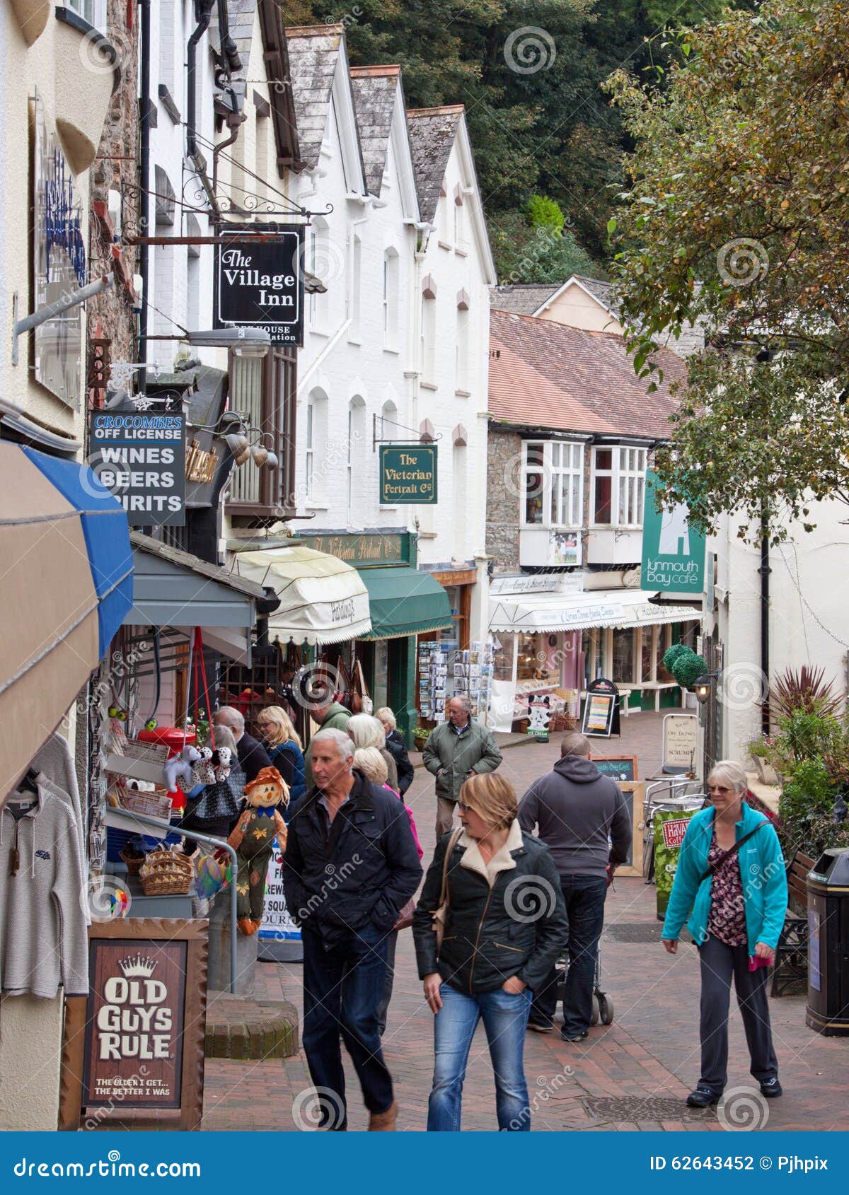 Devon Tourist Town fotografía editorial. Imagen de local - 62643452