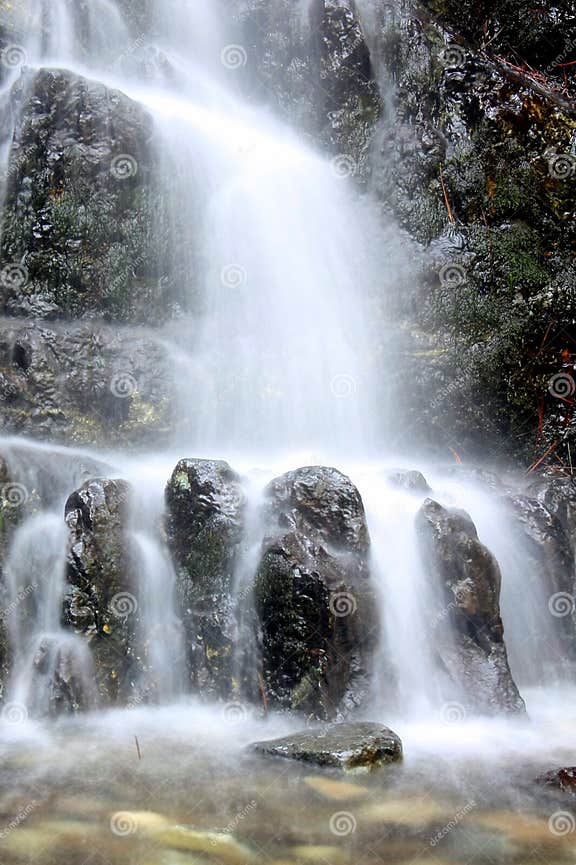 Devorah Waterfall stock image. Image of yehudia, waterfalls - 6475583