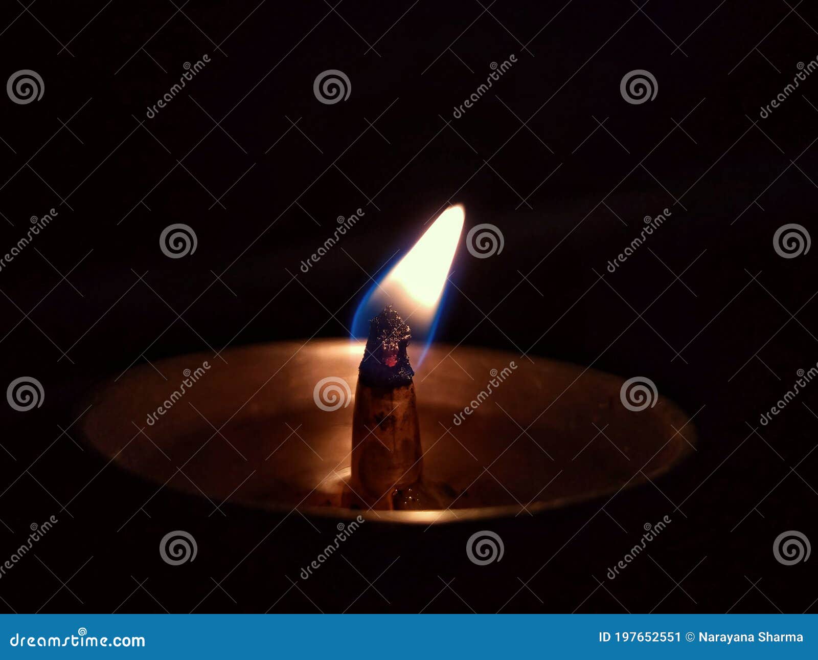Devotional Indian Fire Light Stock Image - Image of jwaala, darkness ...