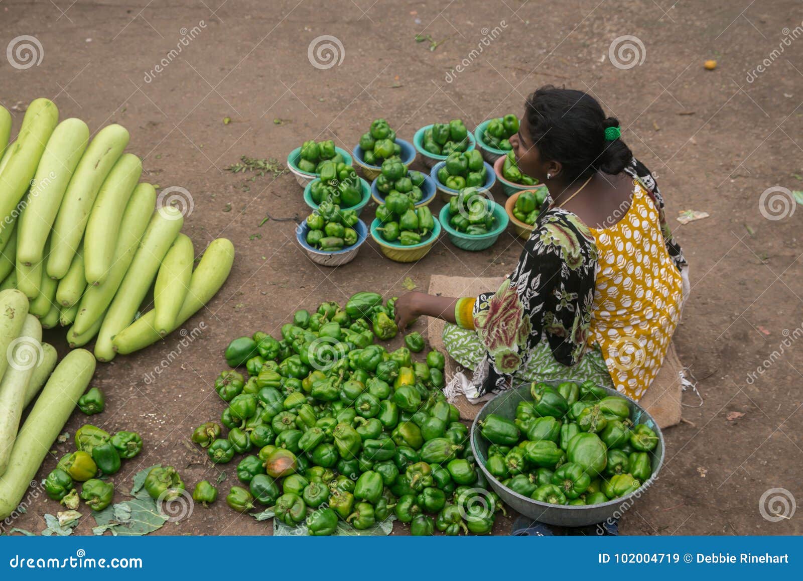 Devraj Market Mysore, India Editorial Stock Image - Image of woman ...