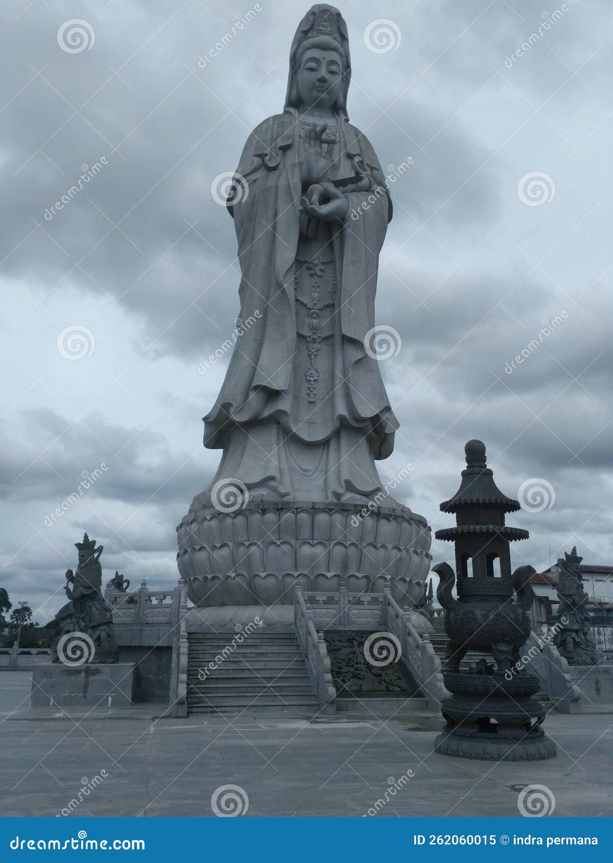 Statue Of Dewi Sri, The Goddess Of Rice, Made From Dried Rice Plant ...