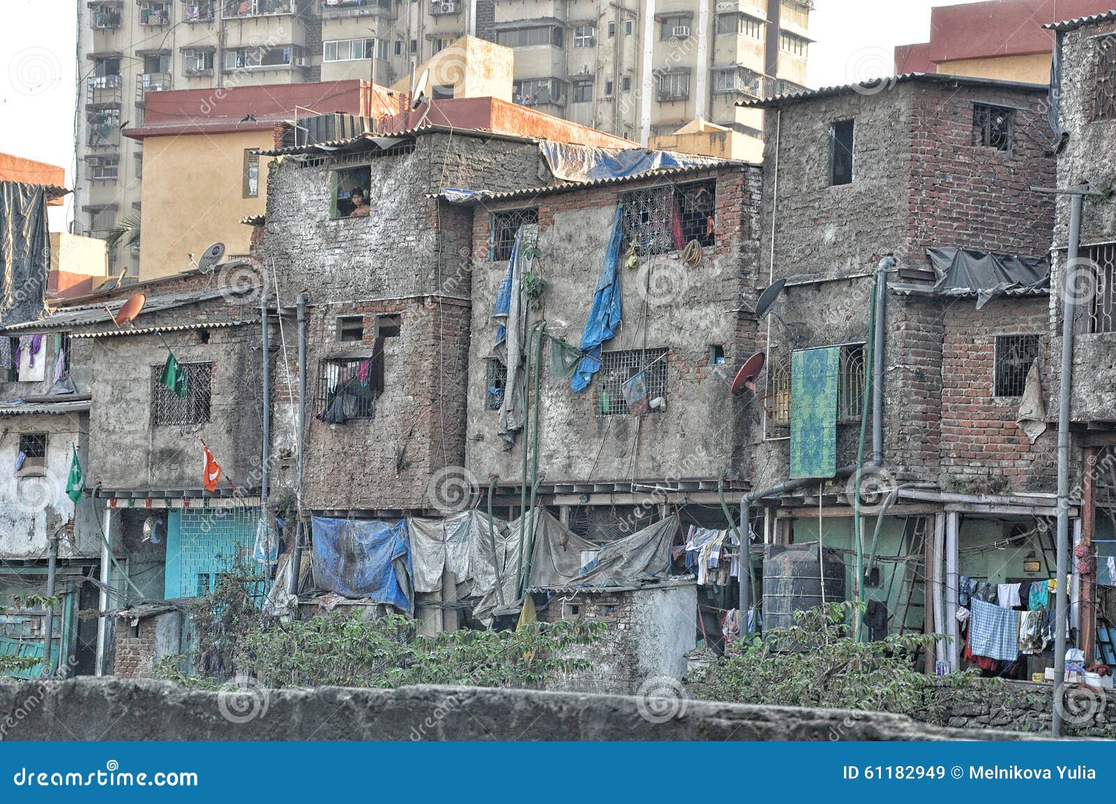 Dharavi - Slum Mumbai editorial stock image. Image of mumbai - 61182949
