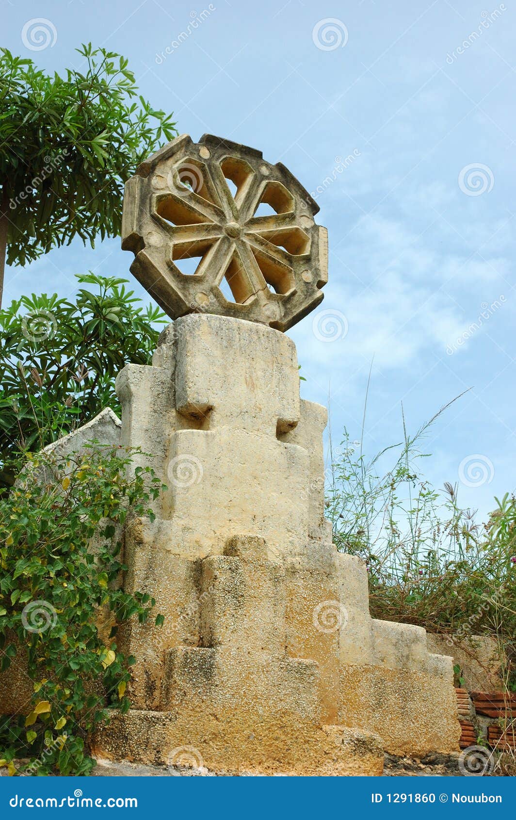 Dharma Wheel stock photo. Image of buddhist, buddha, buddhism - 1291860