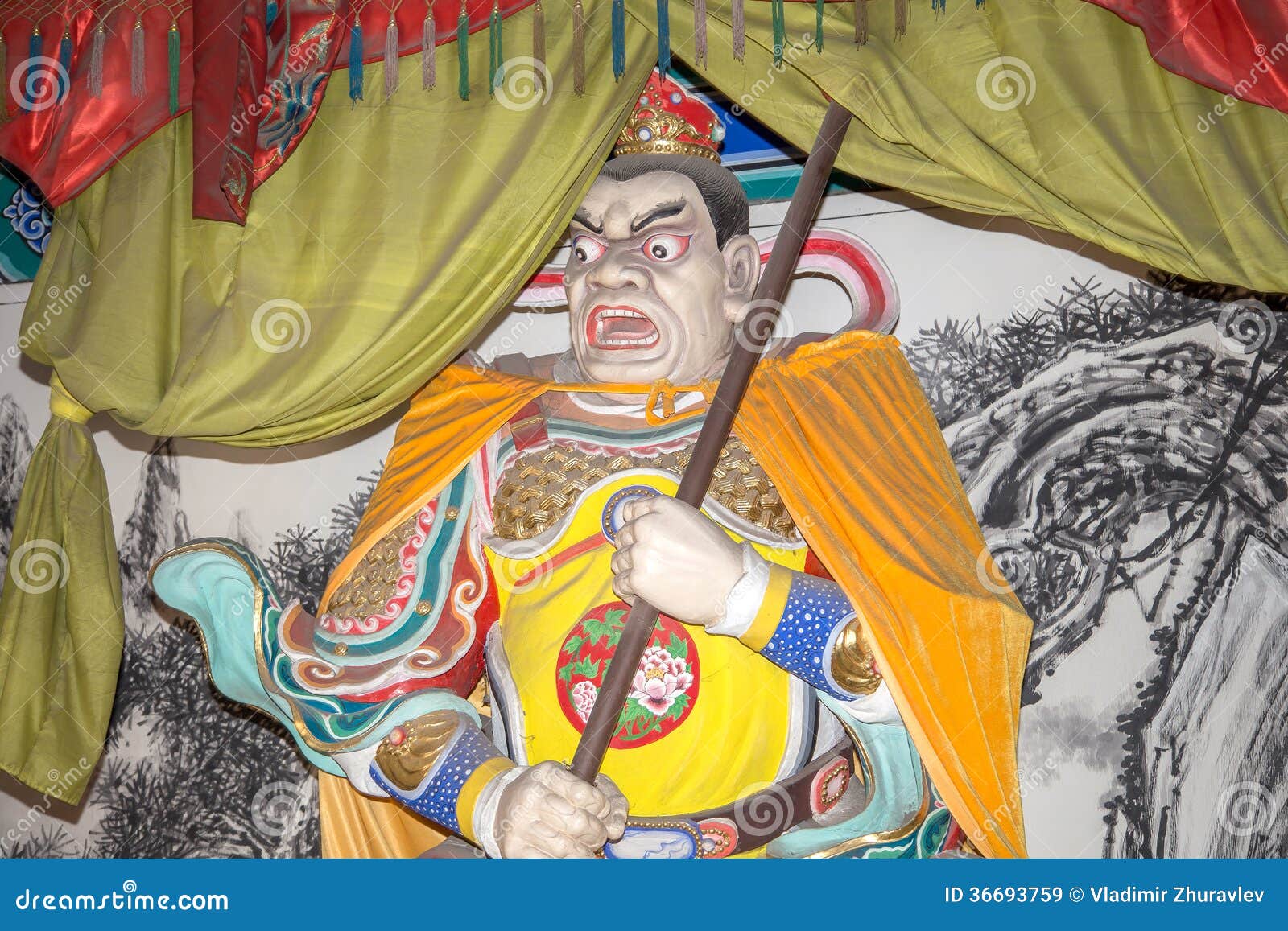 Dharmapala (protector of Dharma), Buddhist Temple in Beijing, China ...