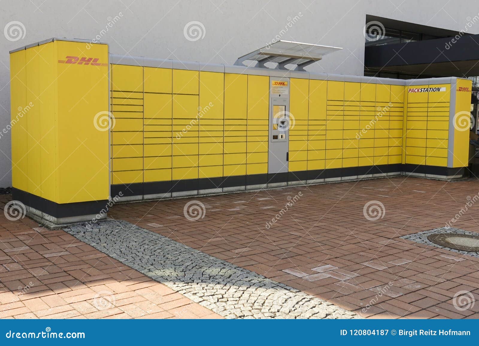 DHL Packstation editorial photography. Image of service - 120804187