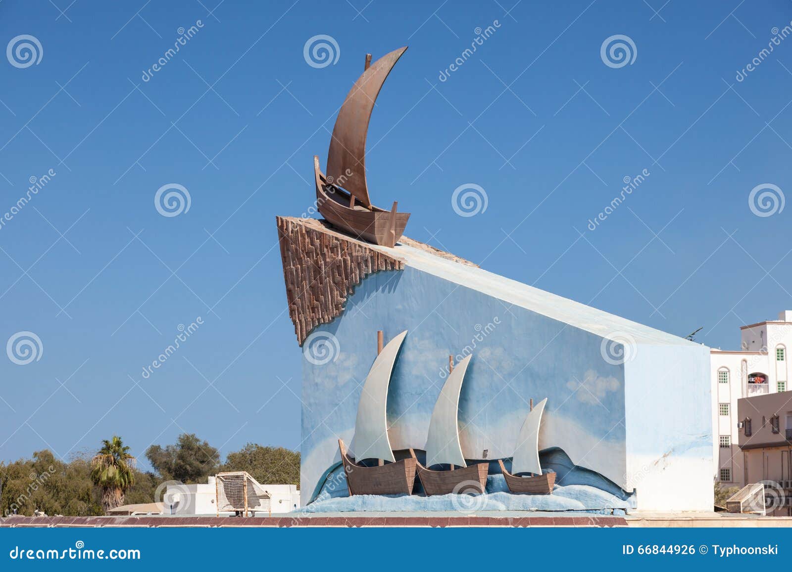 Dhow Monument in Muscat, Oman Editorial Photo - Image of outdoor ...