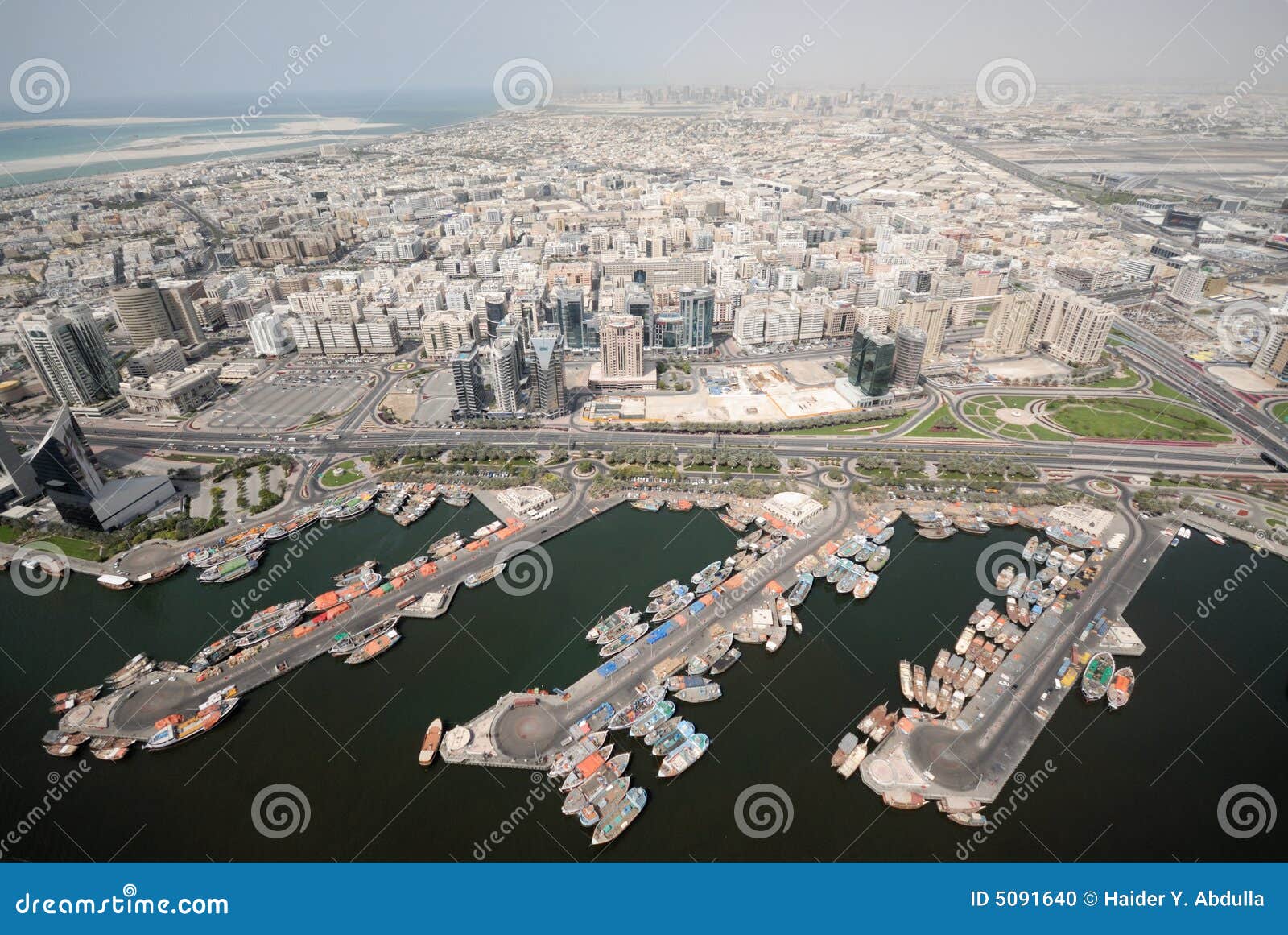 Dhow Port & Cityscape of Old Dubai Stock Photo - Image of creek ...