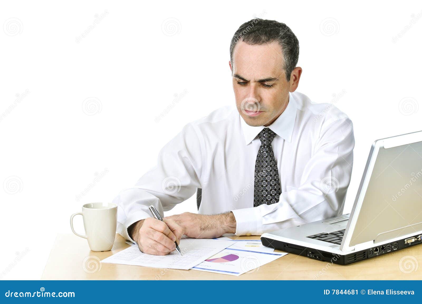 Di Impiegato Che Studia I Rapporti Immagine Stock - Immagine di finanza ...