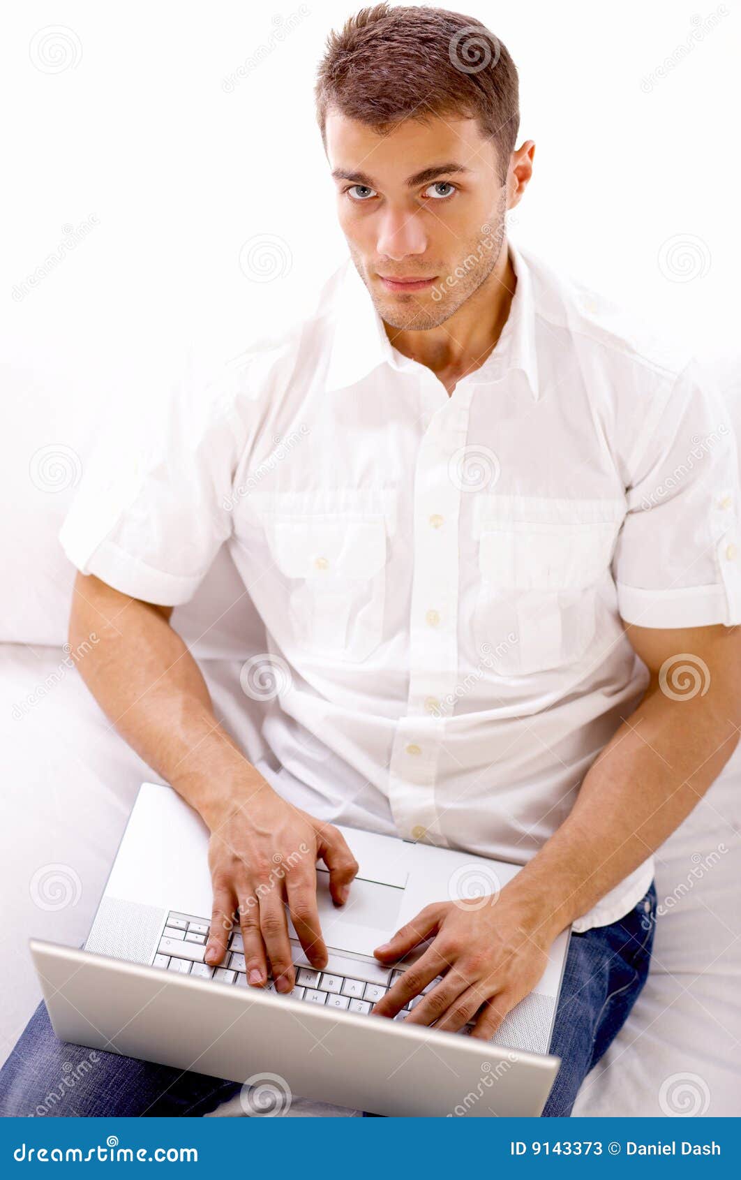 Dia-a-dia de um macho imagem de stock. Imagem de atrativo - 9143373