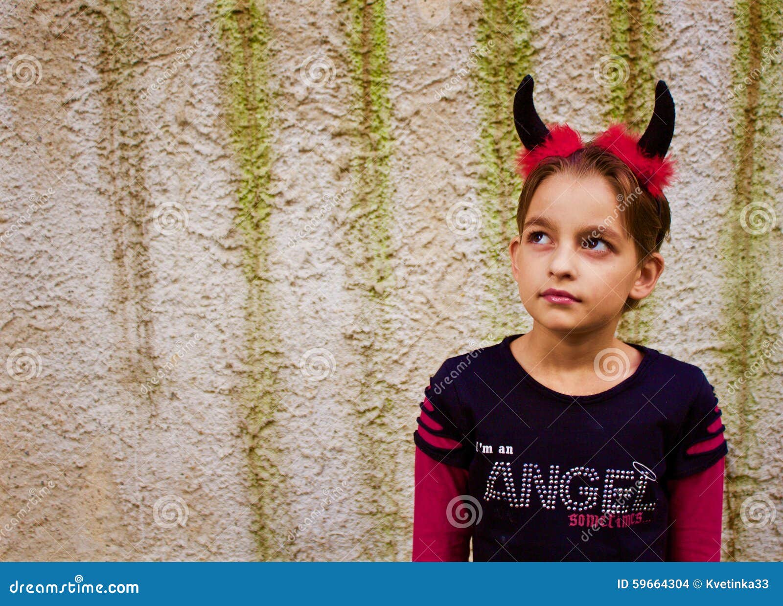 Diabo pequeno doce foto de stock. Imagem de diabo, vestido - 59664304