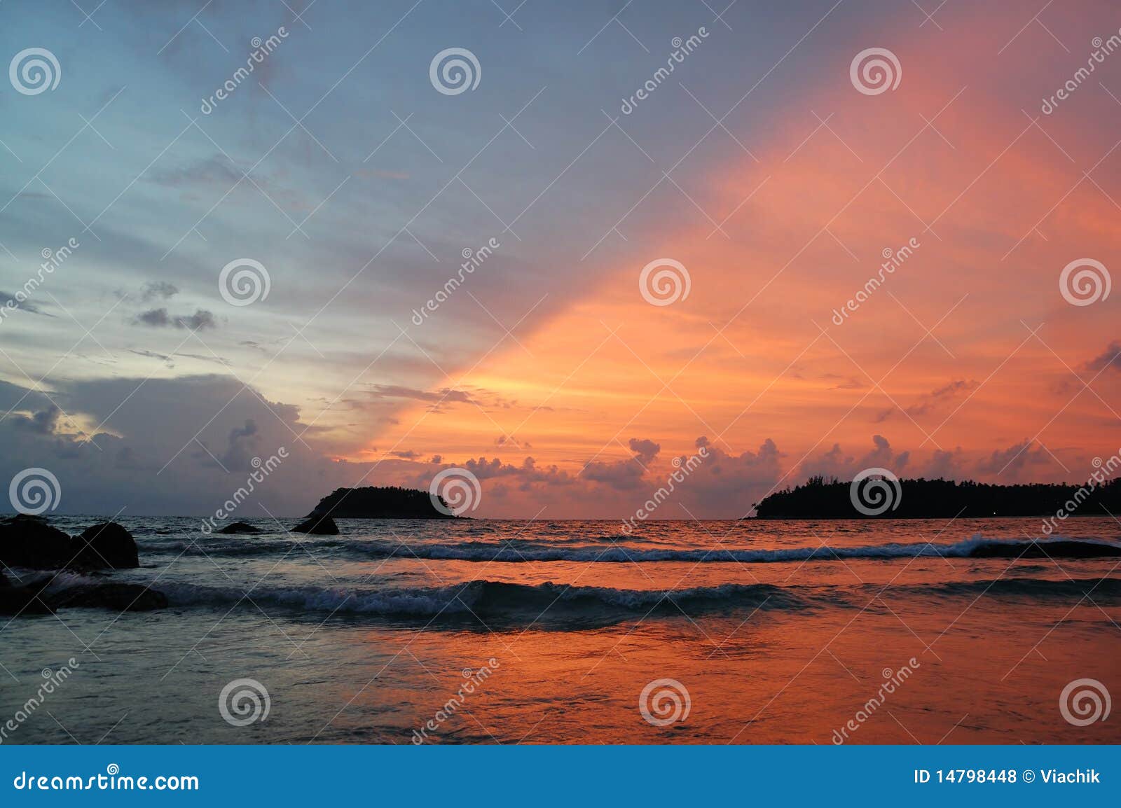 Diagonal Sunset Picture. Image: 14798448