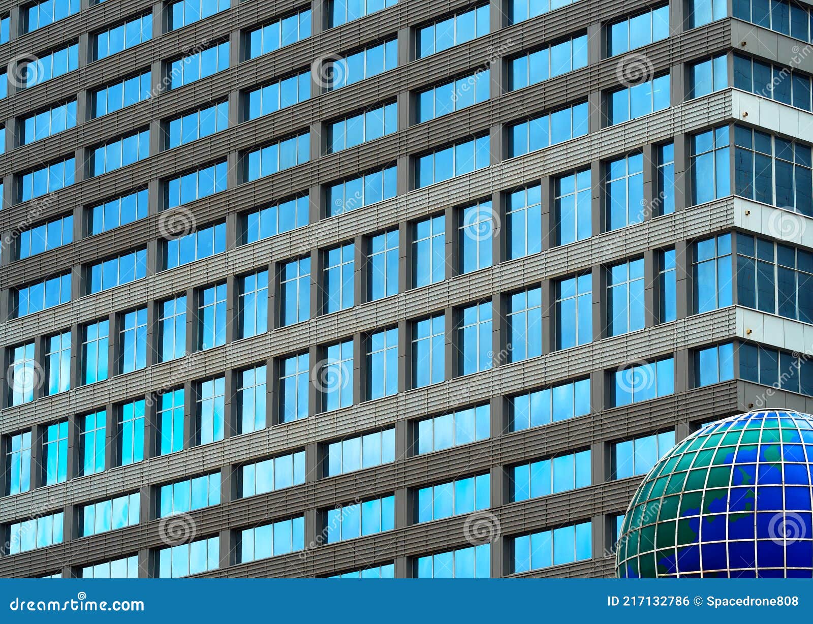 Diagonal Windows of Modern Building Architecture Stock Photo - Image of ...