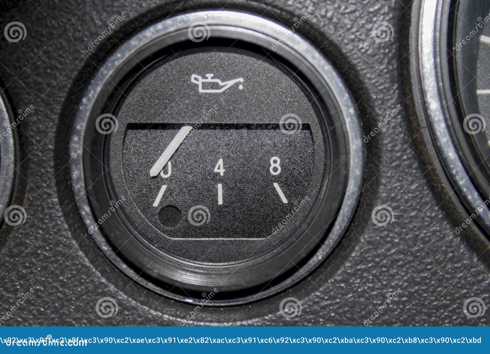 Dial Gauge of Pressure of Oil in the Engine Stock Image - Image of ...