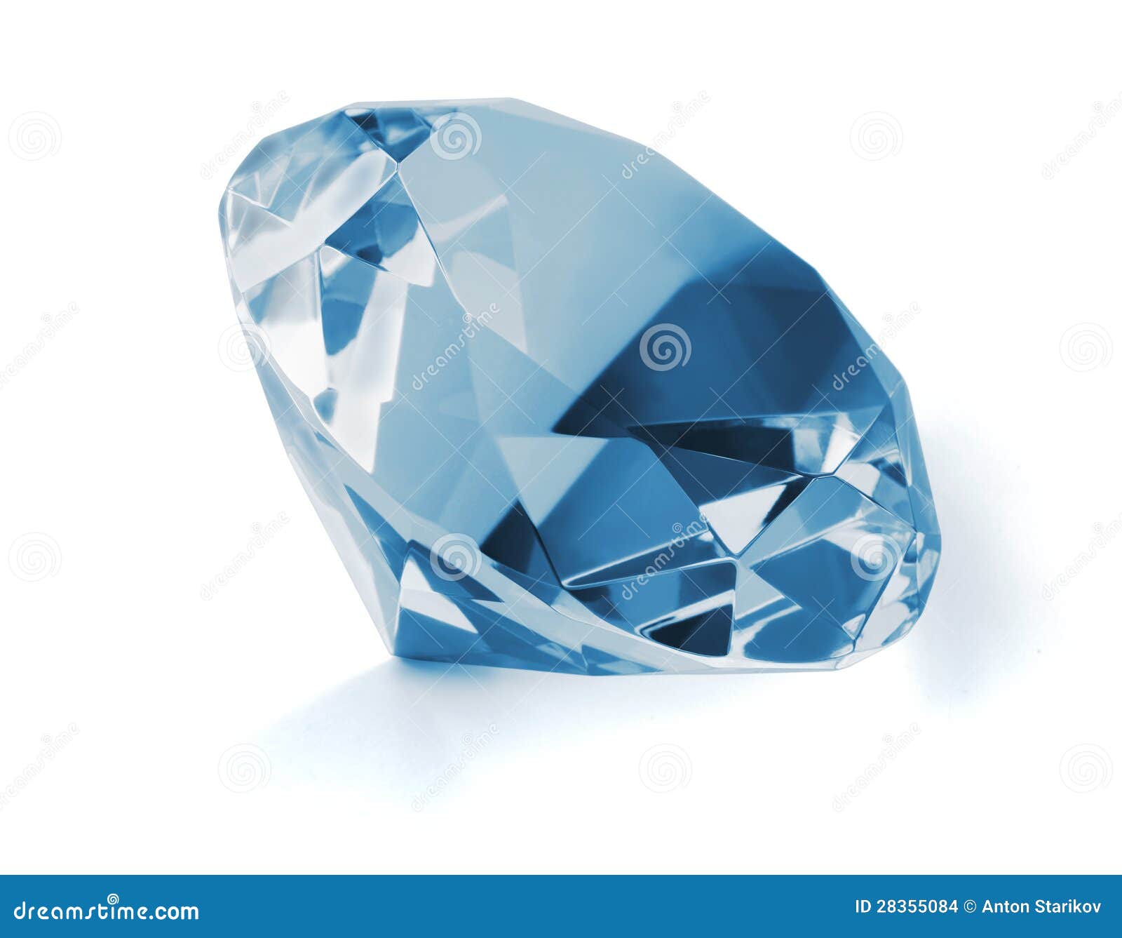 Diamant stock foto. Image of geïsoleerd, perfectie, luxe - 28355084