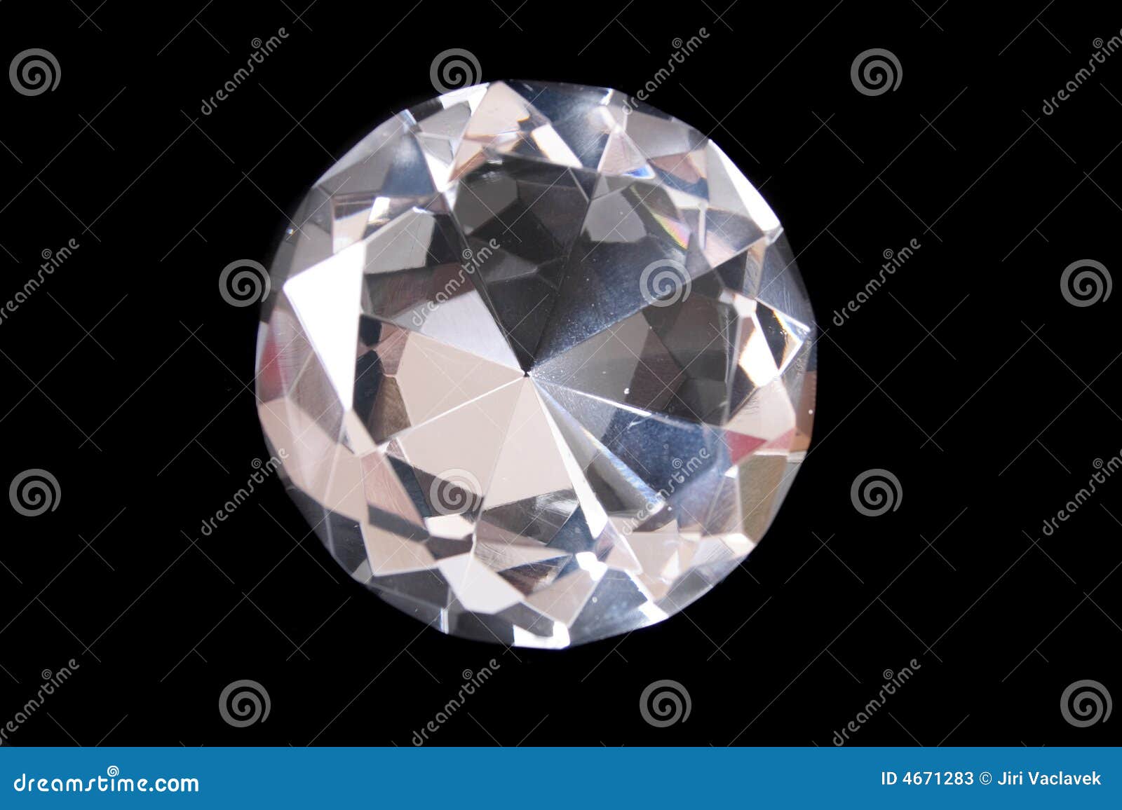 Diamant stockbild. Bild von edelstein, farbe, geschenk - 4671283