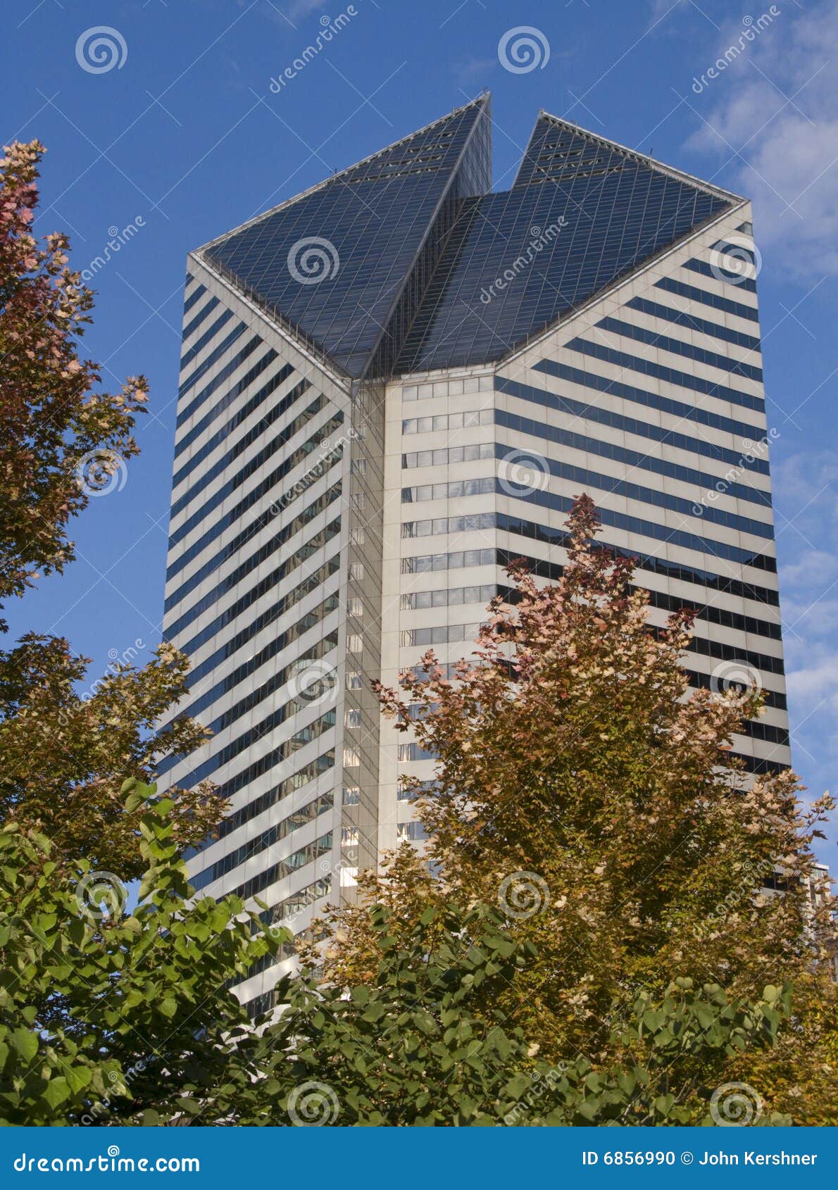 Diamond Building stock photo. Image of avenue, landmark - 6856990