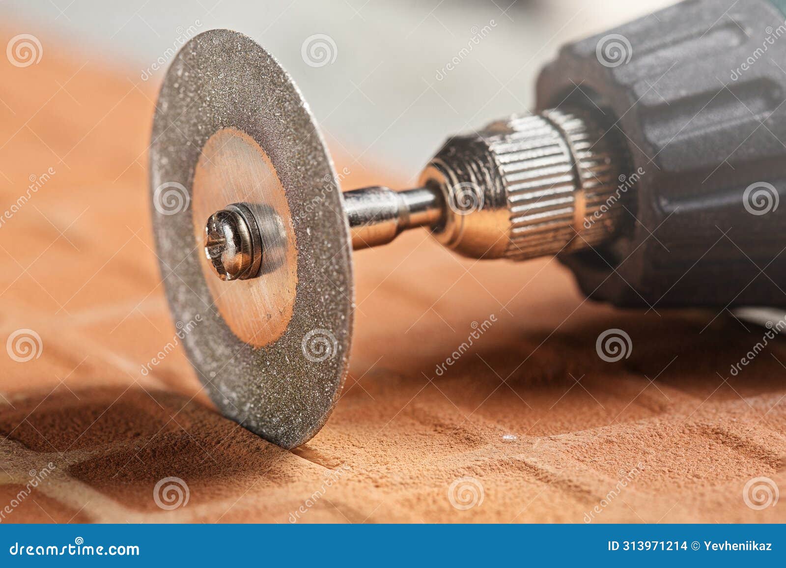 Diamond Coated Disc Cutting Brick or Making Grooves in Concrete Wall ...