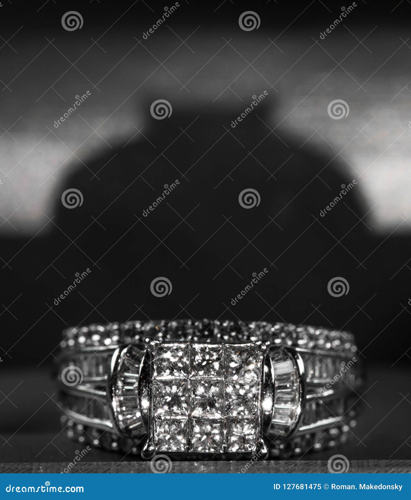 A Diamond Engagement Ring .in a Box with Glint/reflection. Shimmering ...