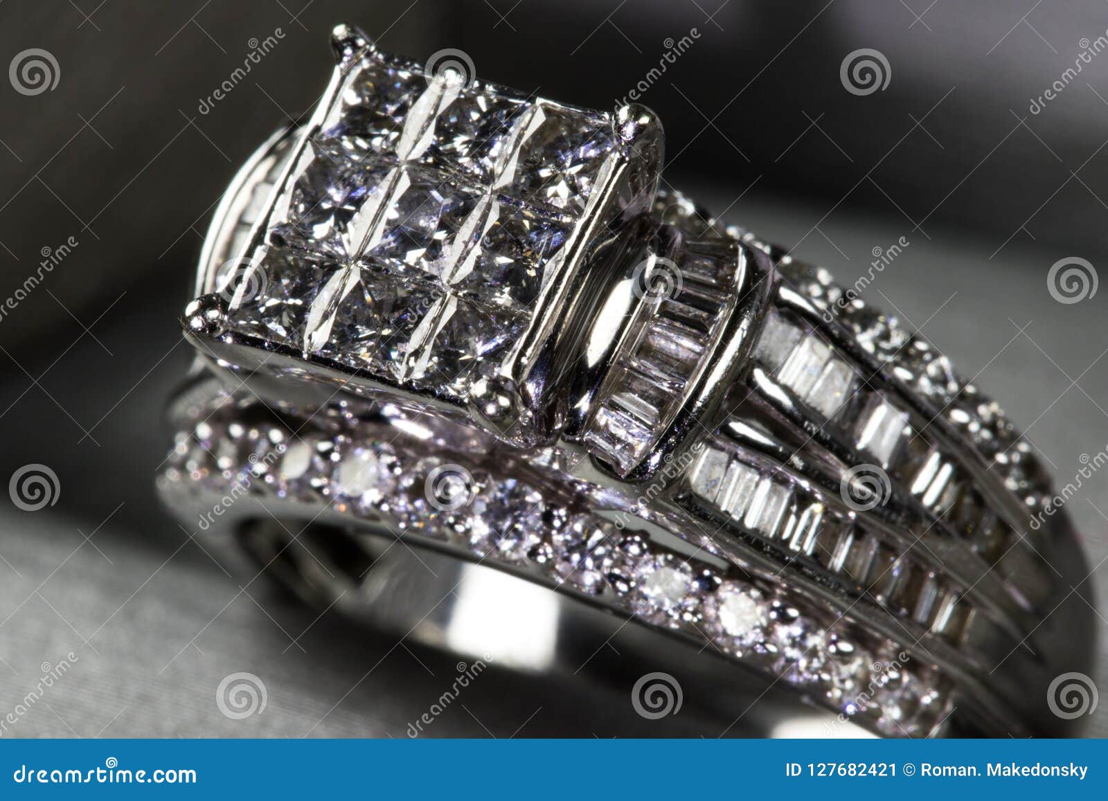 A Diamond Engagement Ring .in a Box with Glint/reflection. Shimmering ...