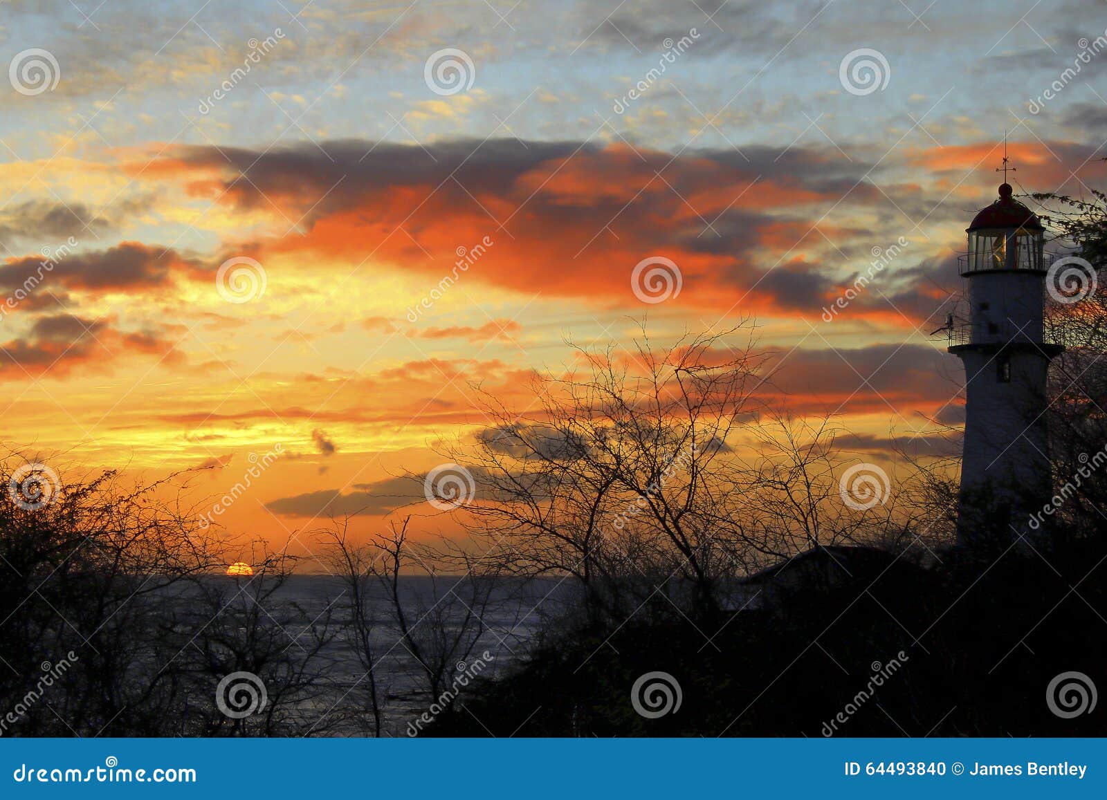 Diamond Head Lighthouse stock photo. Image of gorgeous - 64493840