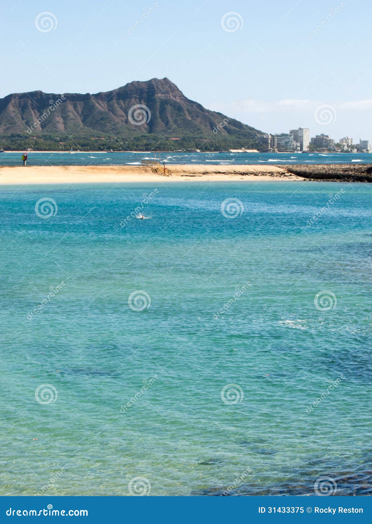 Diamond Head from Waikiki stock image. Image of vacation - 31433375