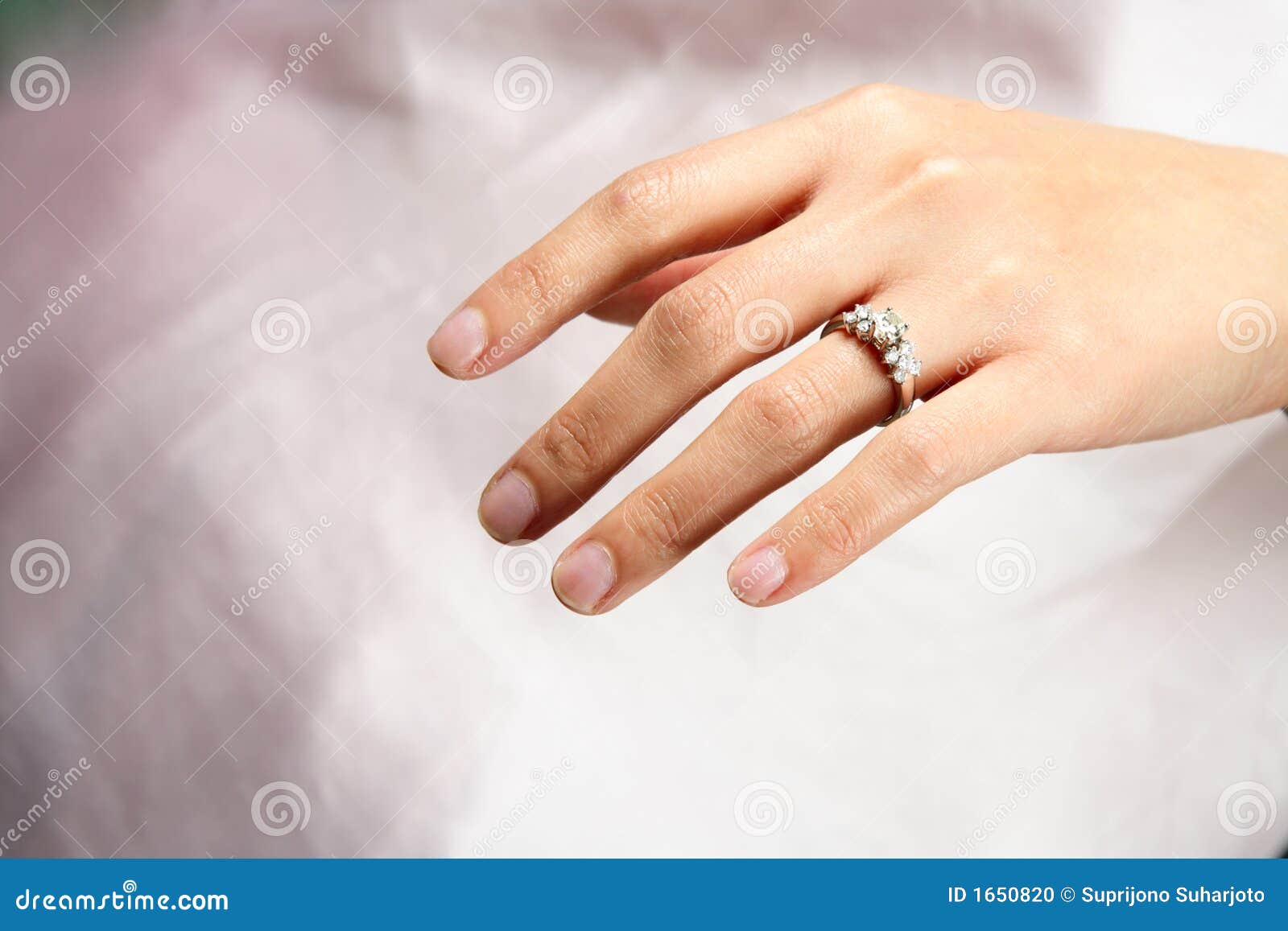Diamond ring stock photo. Image of gold, marriage, hand - 1650820