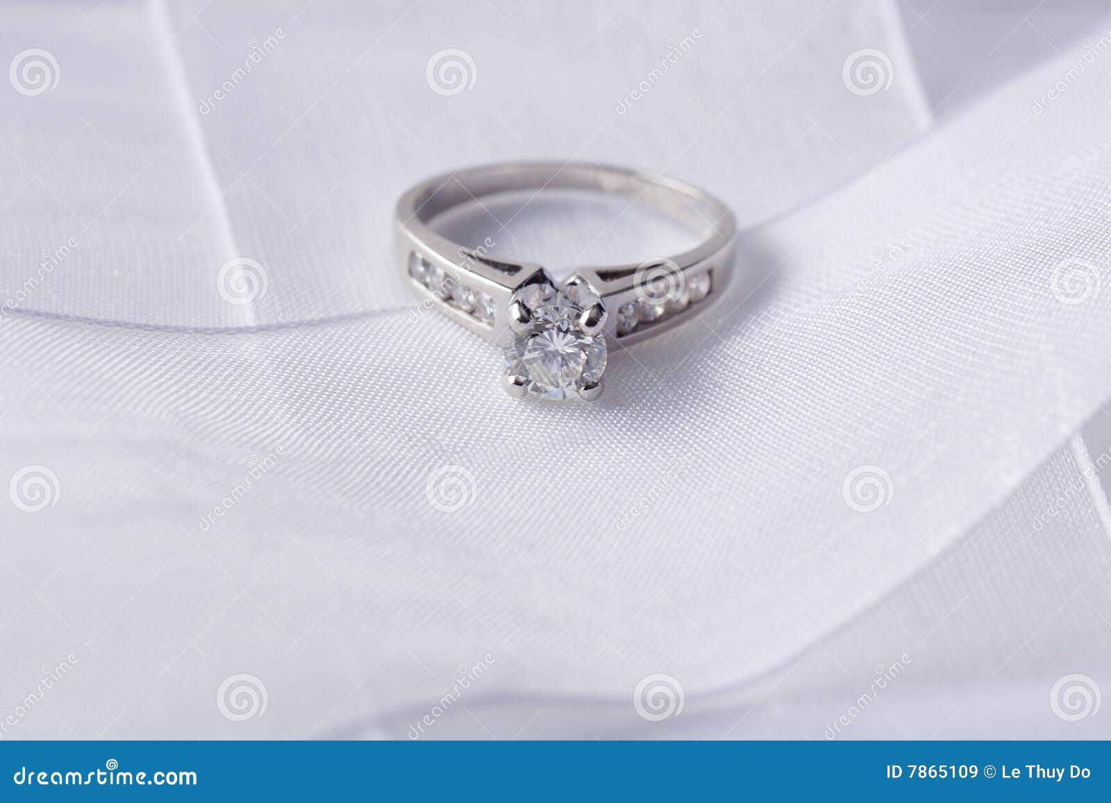 Diamond Ring stock image. Image of jewel, ring, glass - 7865109