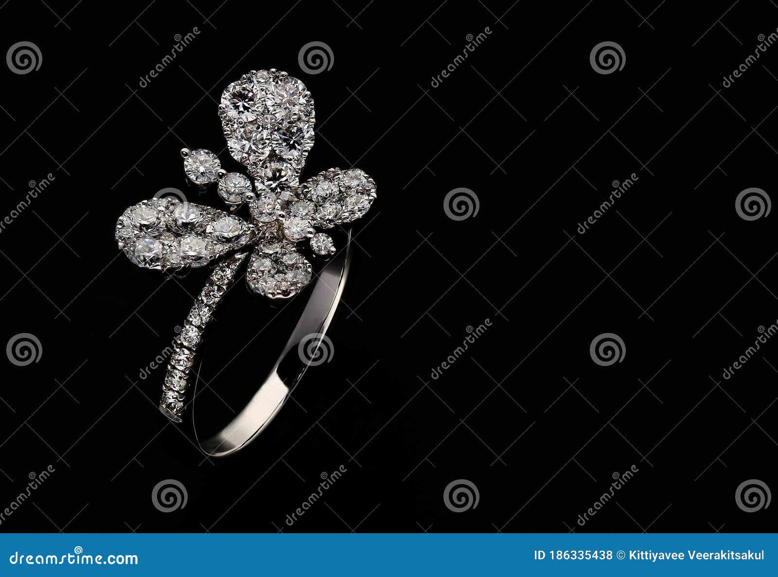 Diamond Ring on Black Background Stock Photo - Image of jewelry, heart ...