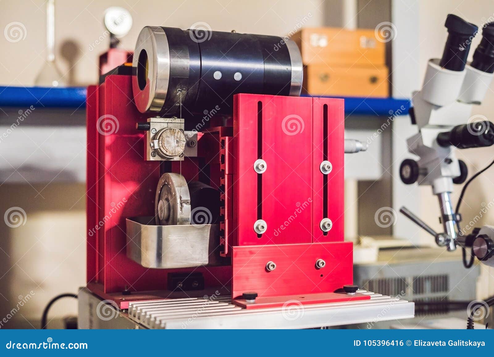 Diamond Wire Cutting Device for Cutting Solid Materials in a Pro Stock ...