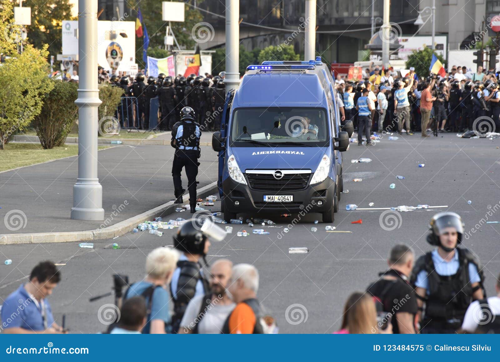 Diaspora Protest in Romania Editorial Image - Image of crisis, politics ...