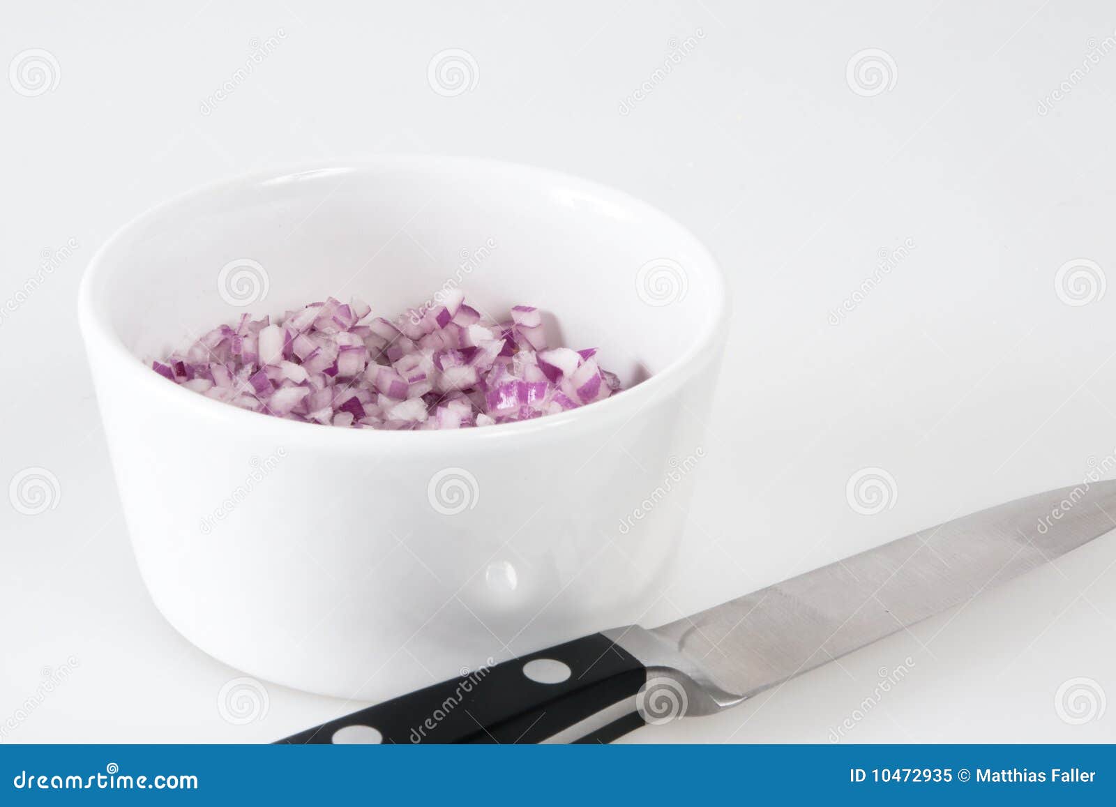Diced red onion stock image. Image of skin, food, prepare - 10472935